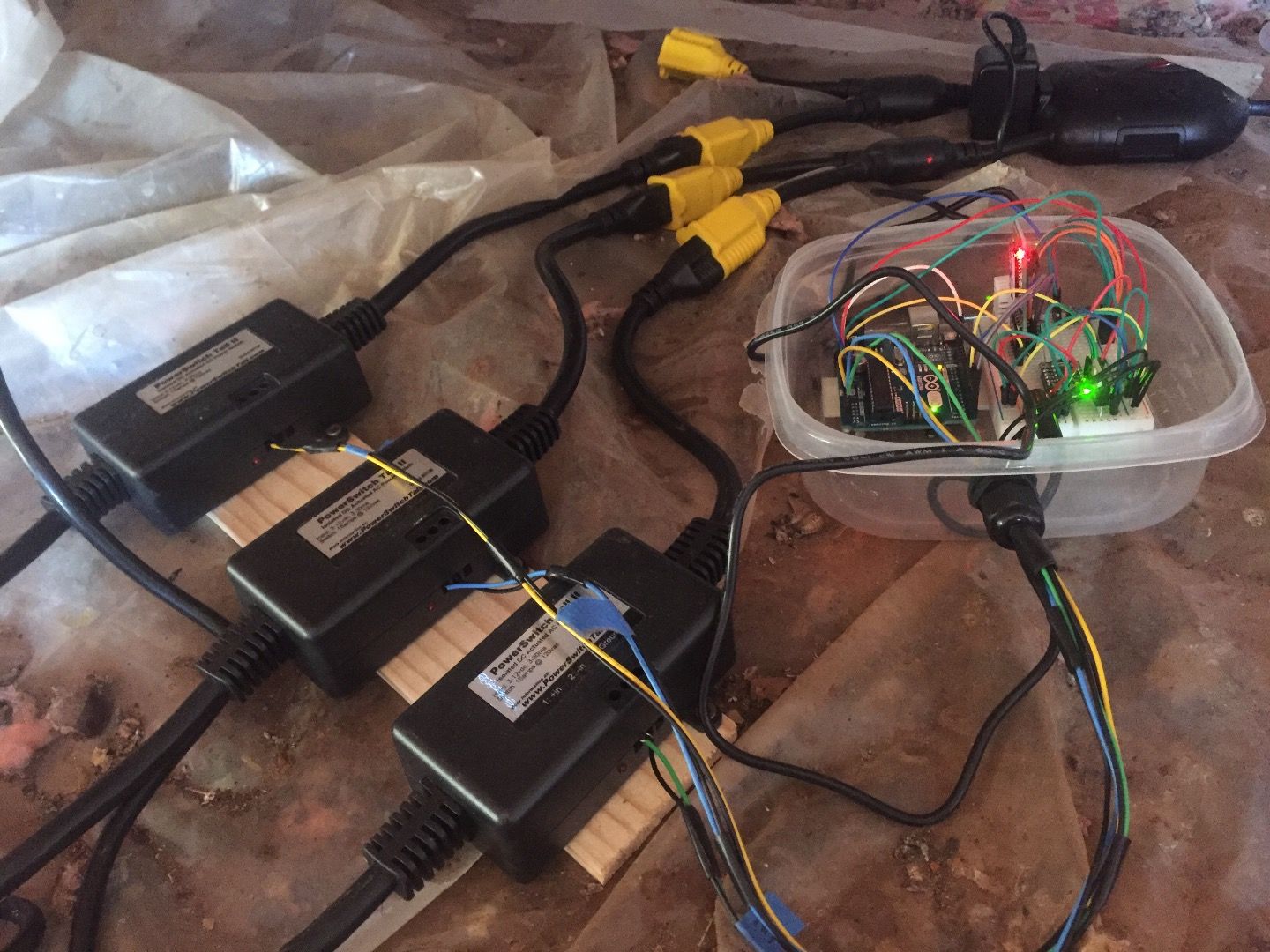 Crawl Space Monitor (aka: No More Frozen Pipes!!) : 12 Steps (with ...