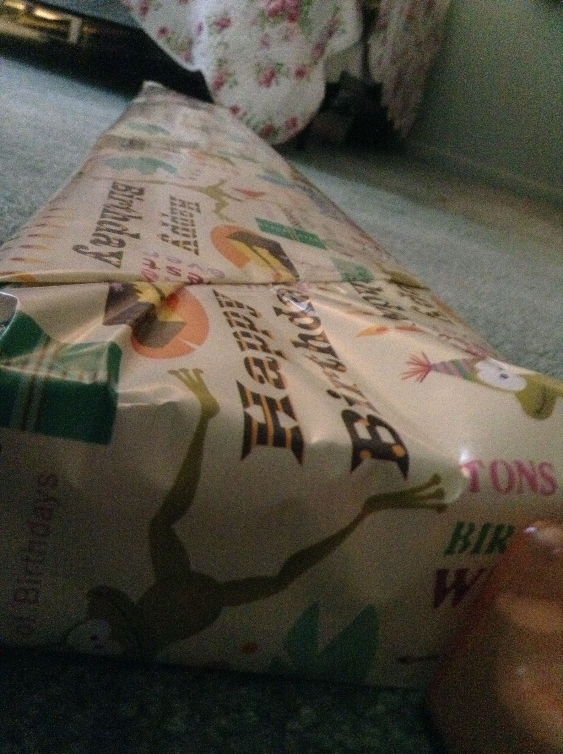 How to Wrap a Large Gift : 4 Steps - Instructables