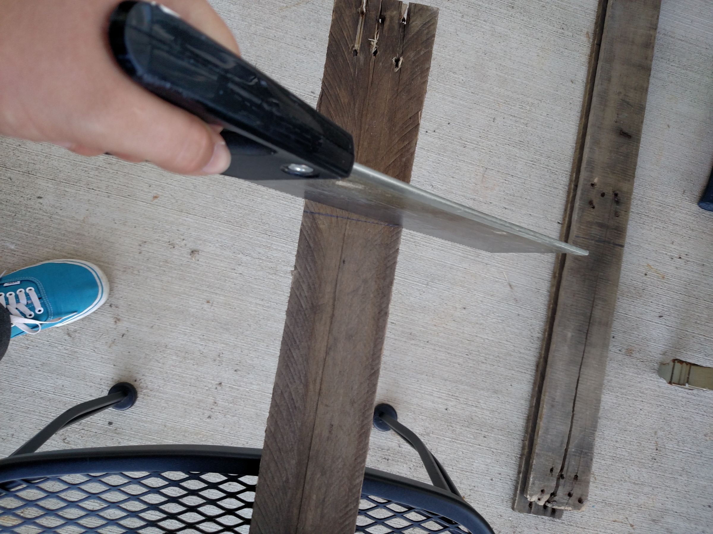 Wooden Pallet Frame : 5 Steps (with Pictures) - Instructables