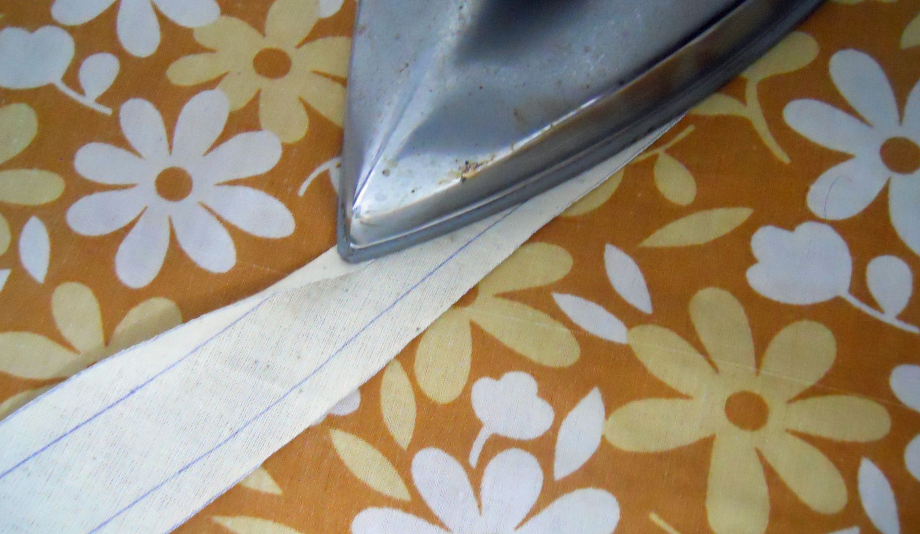 How to Make a Customized Petal Sleeve- : 20 Steps (with Pictures ...