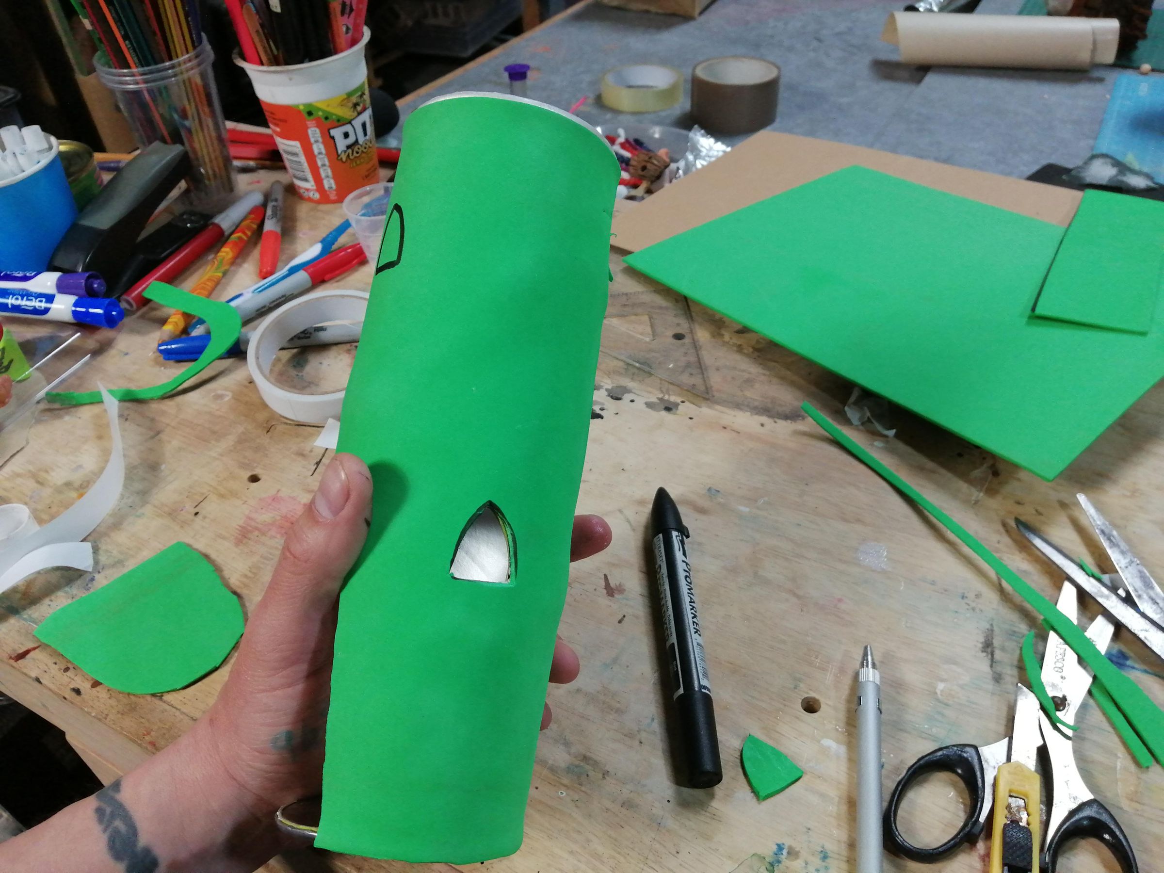 Pringles Tube Dice Tower : 9 Steps (with Pictures) - Instructables