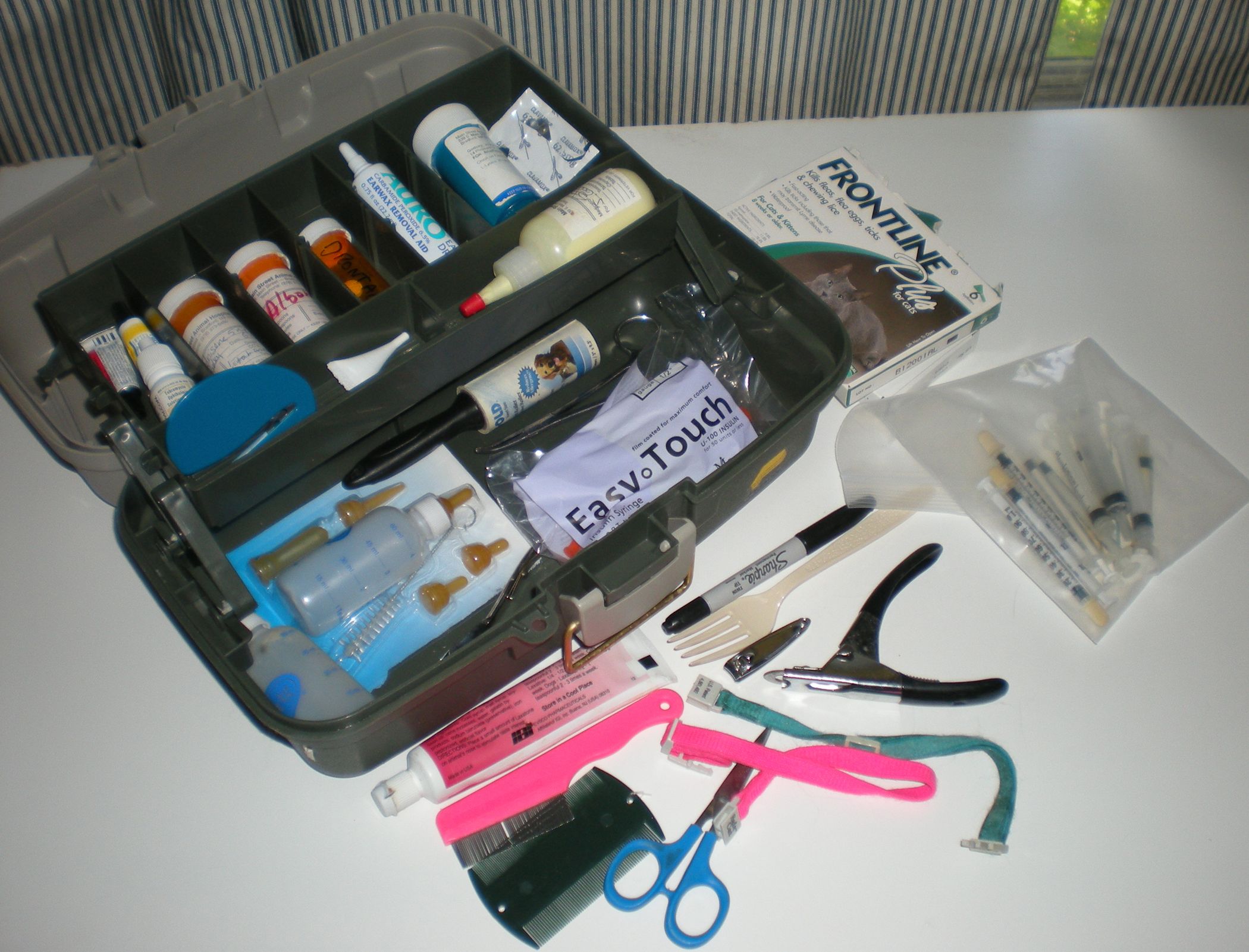 Pet Home Medical Kit or Animal Rescue Kit - Instructables