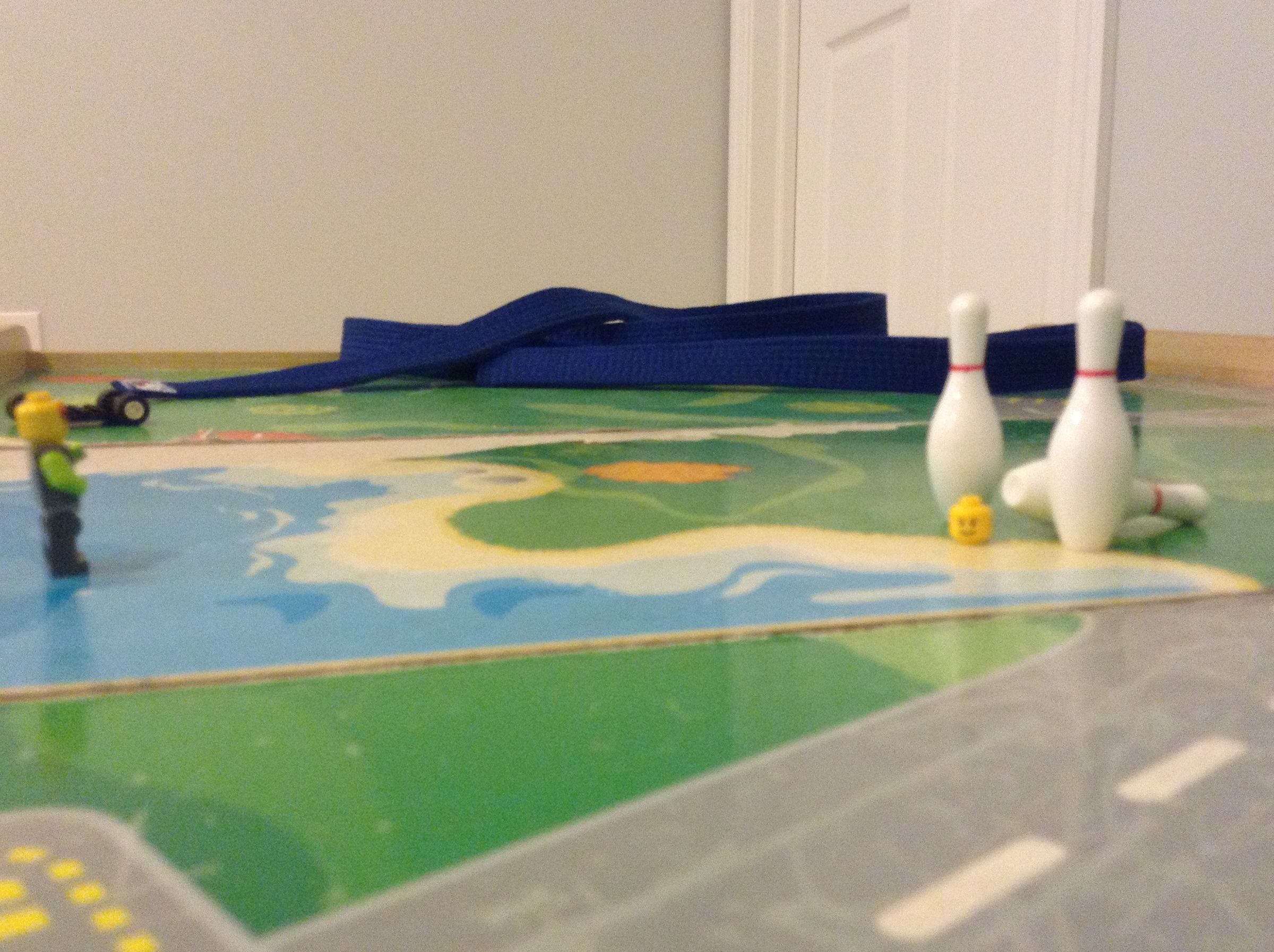 Lego Bowling : 3 Steps - Instructables