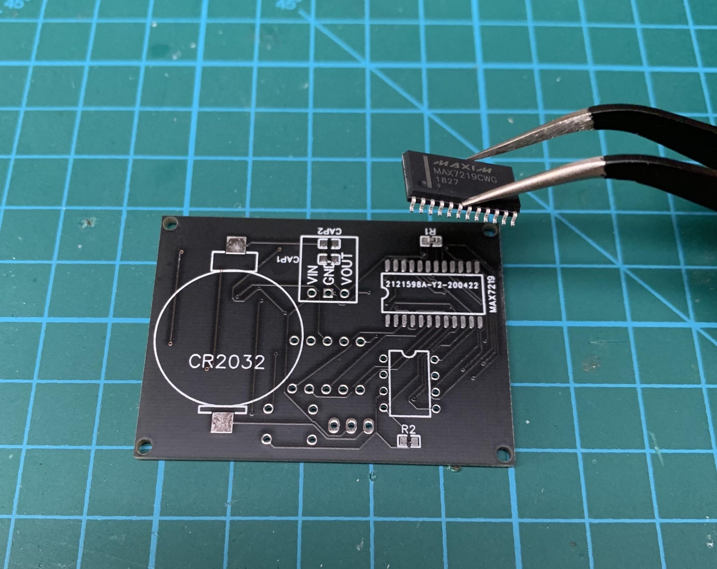 Pocket Dice! Electronic Dice for Liars Dice and More : 7 Steps (with ...