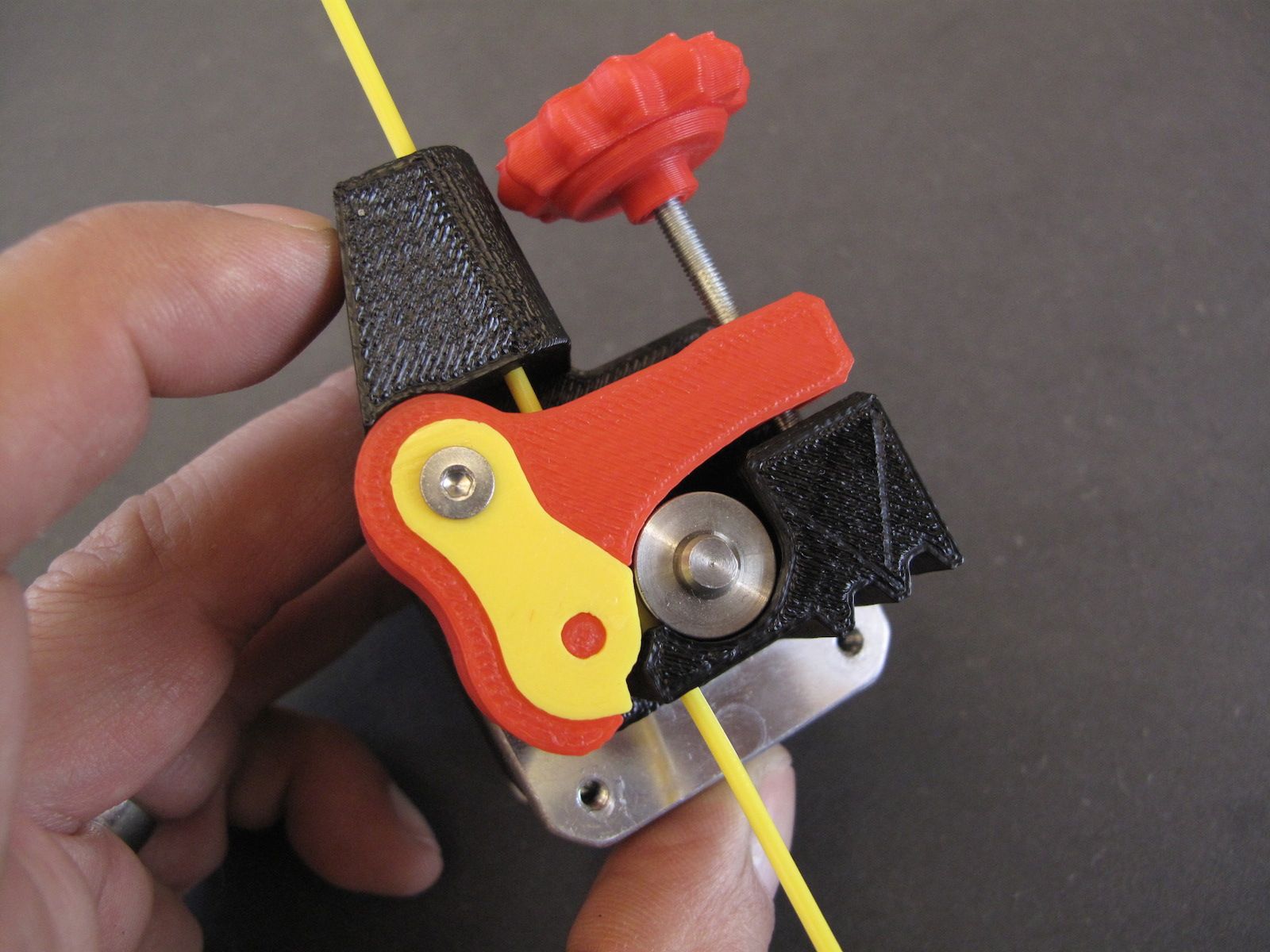 Adjustable Extruder Drive Block Upgrade for Replicator 2X : 18 Steps ...