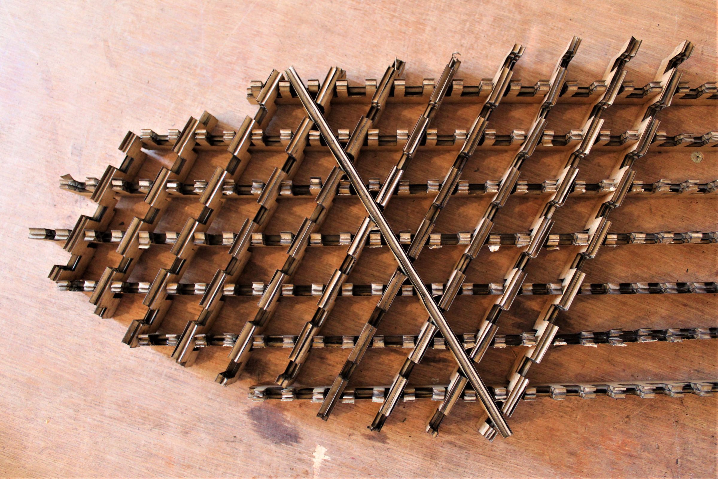 Quarter Iso-grid Cardboard Longboard : 15 Steps (with Pictures ...