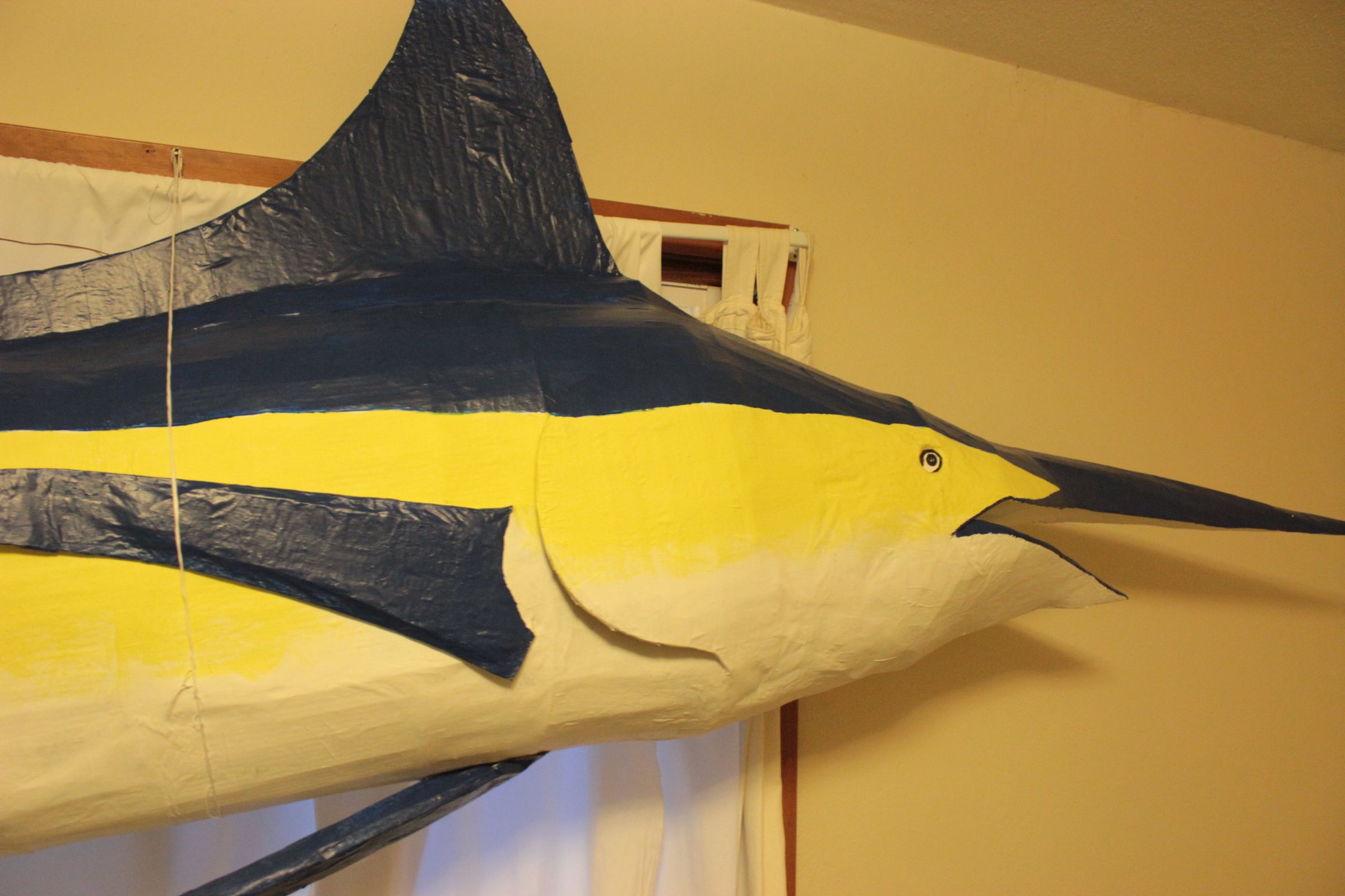 HOW TO BUILD YOUR OWN GIANT BLUE MARLIN ON THE CHEAP : 7 Steps (with ...