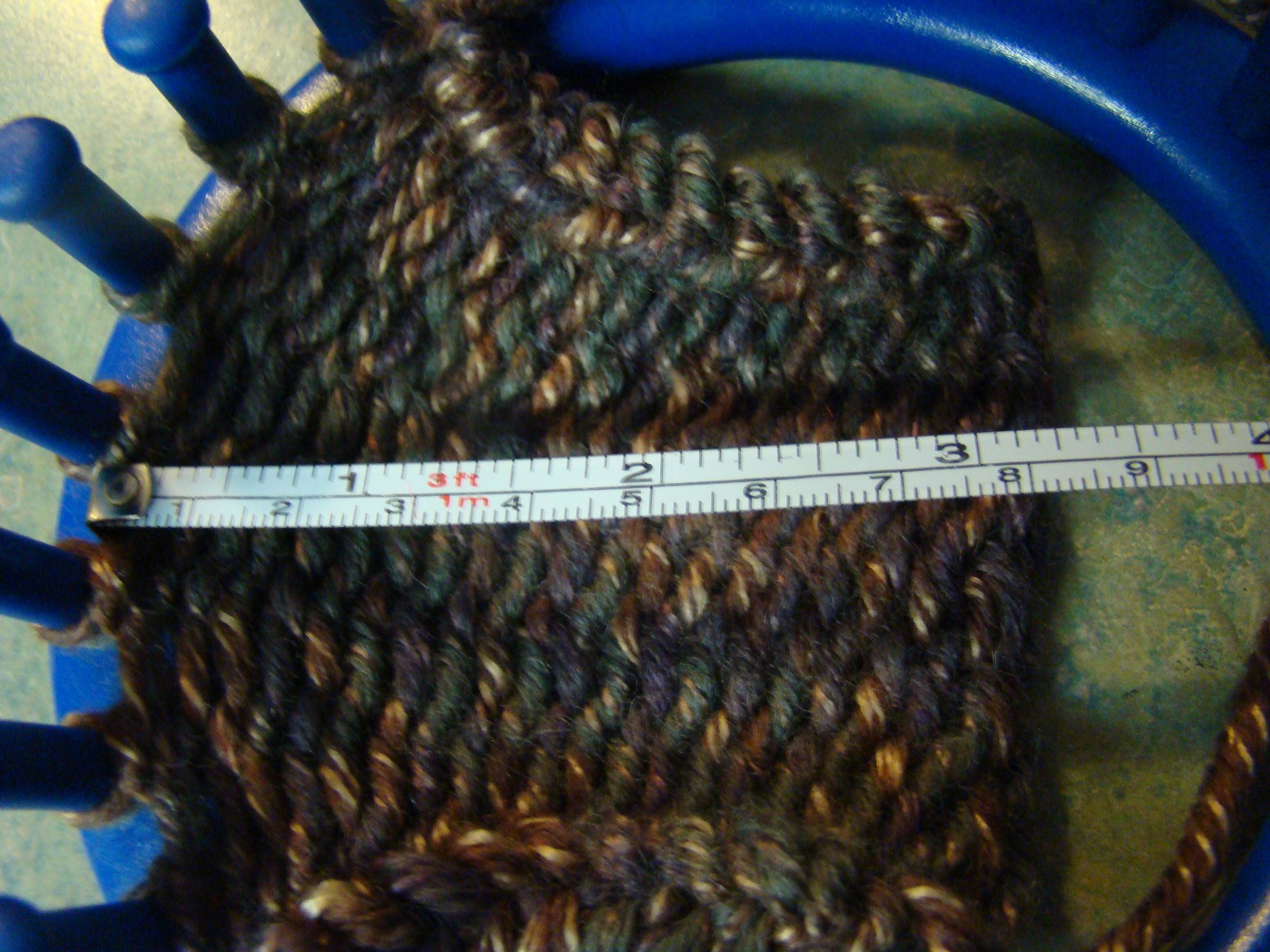 How to Make Warm Mittens Using a Round Loom : 22 Steps - Instructables