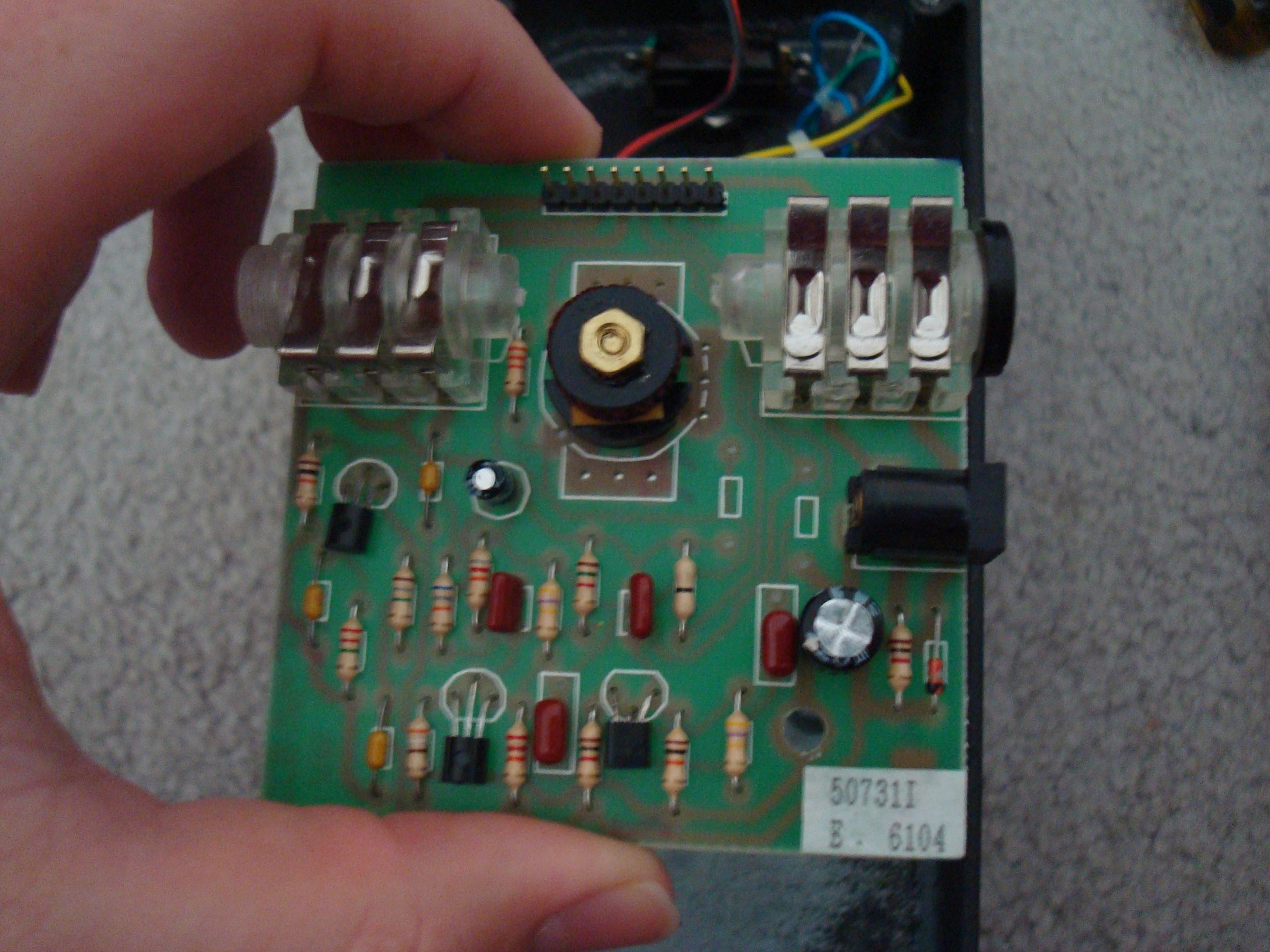 Modify Your Wah Pedal : 6 Steps (with Pictures) - Instructables