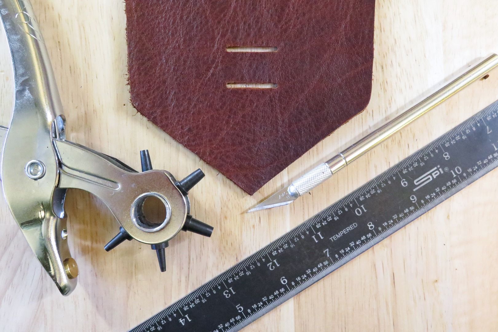 Custom Leather Bag : 10 Steps - Instructables