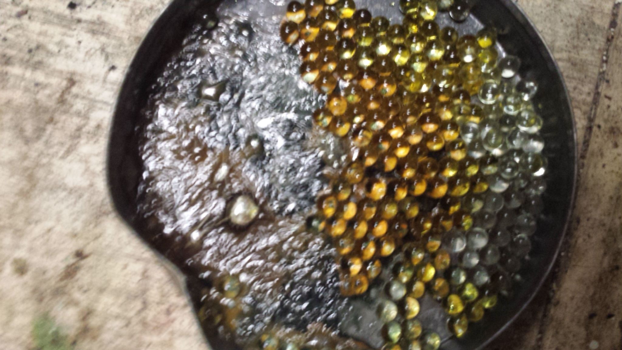 Making Poorman Aqua Regia and Dissolving Metals in It. : 5 Steps ...