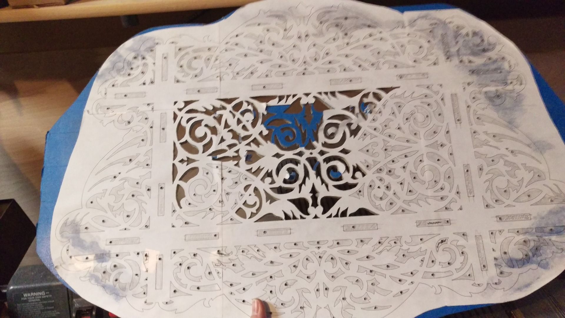 Fretwork Shelf in 700 Easy Cuts : 7 Steps (with Pictures) - Instructables