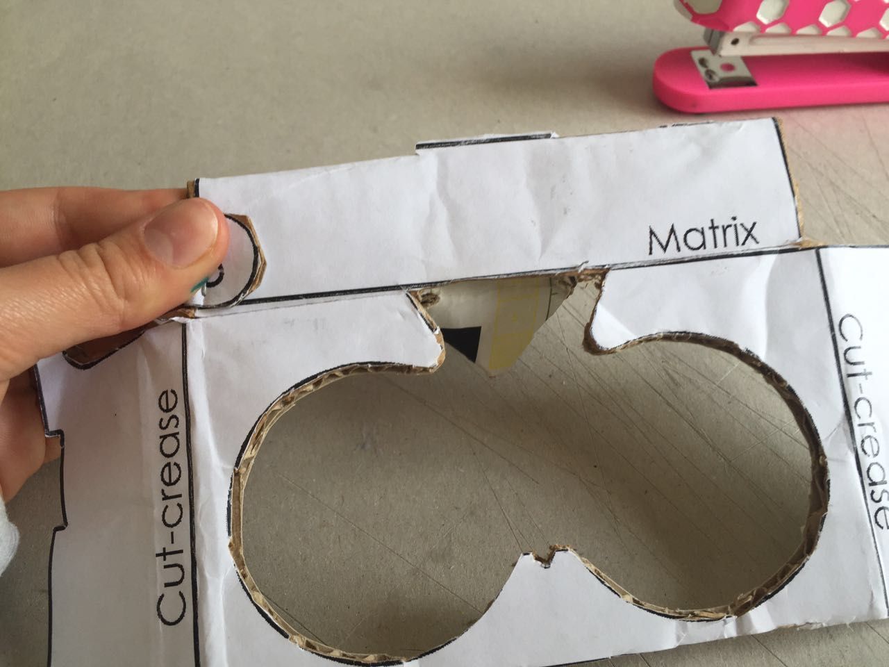 How to Make a Google Cardboard : 5 Steps - Instructables