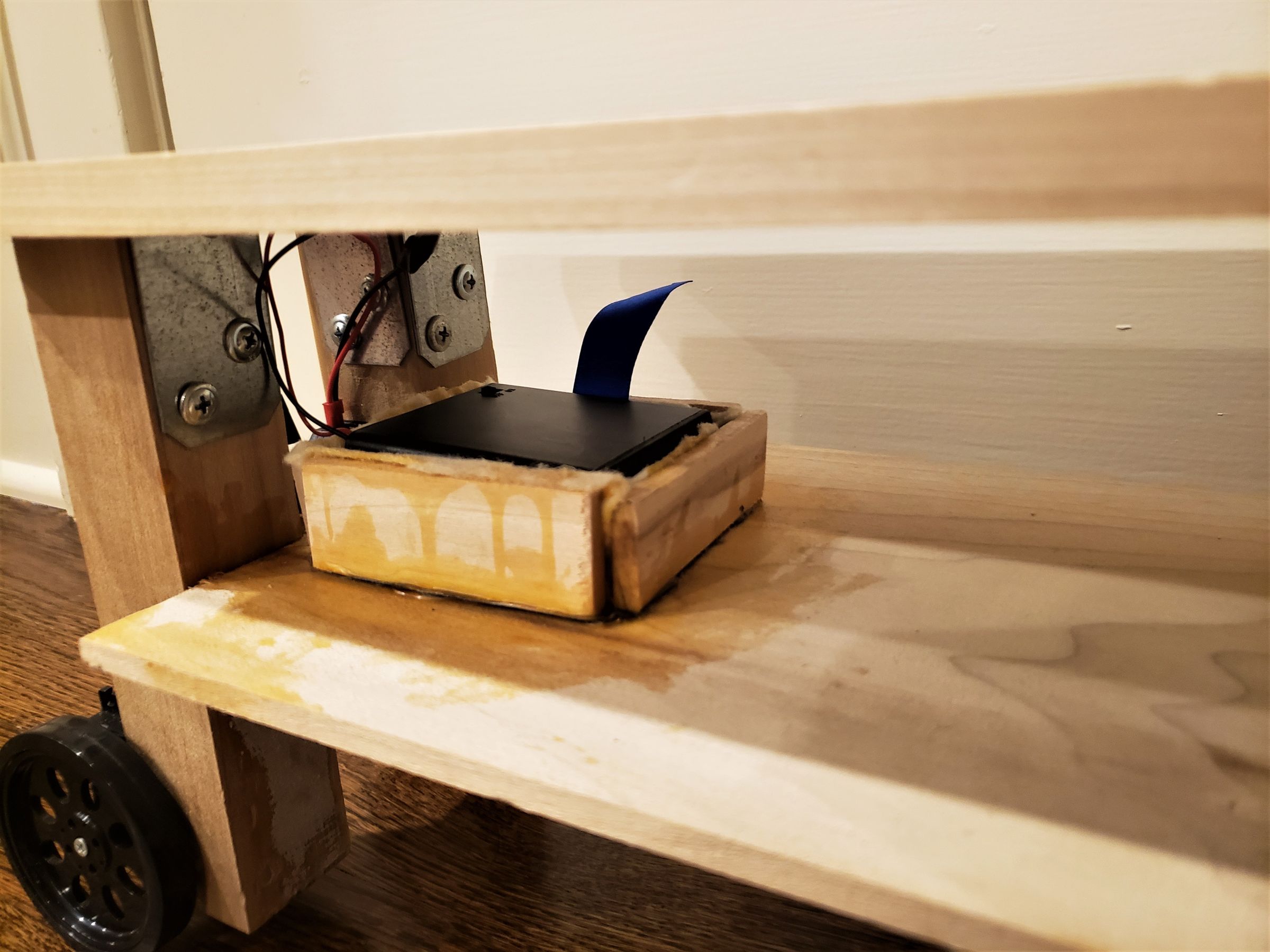 Mini Robotic Table (prototype) : 6 Steps - Instructables