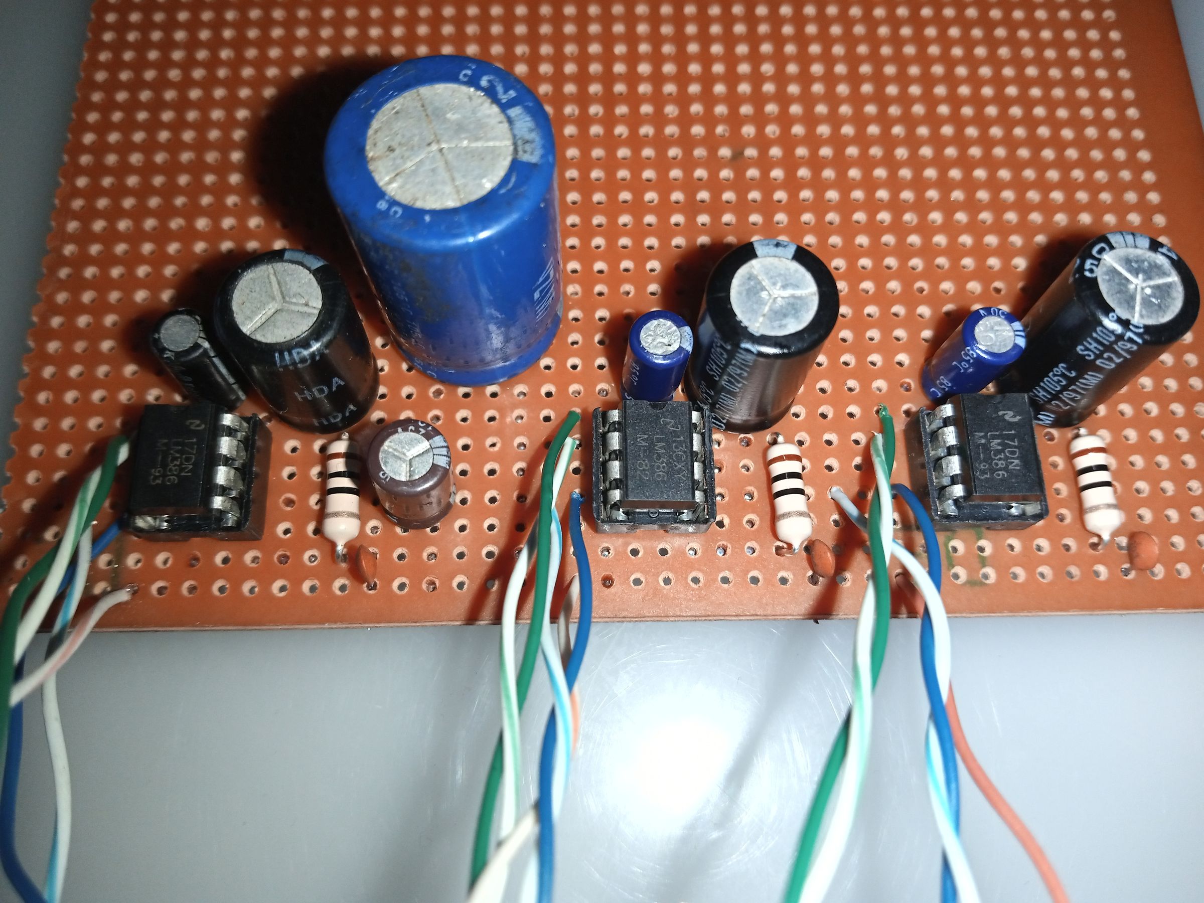 3 CHANNEL AUDIO MIXER Integrated With an FM Radio Transmitter : 19 ...