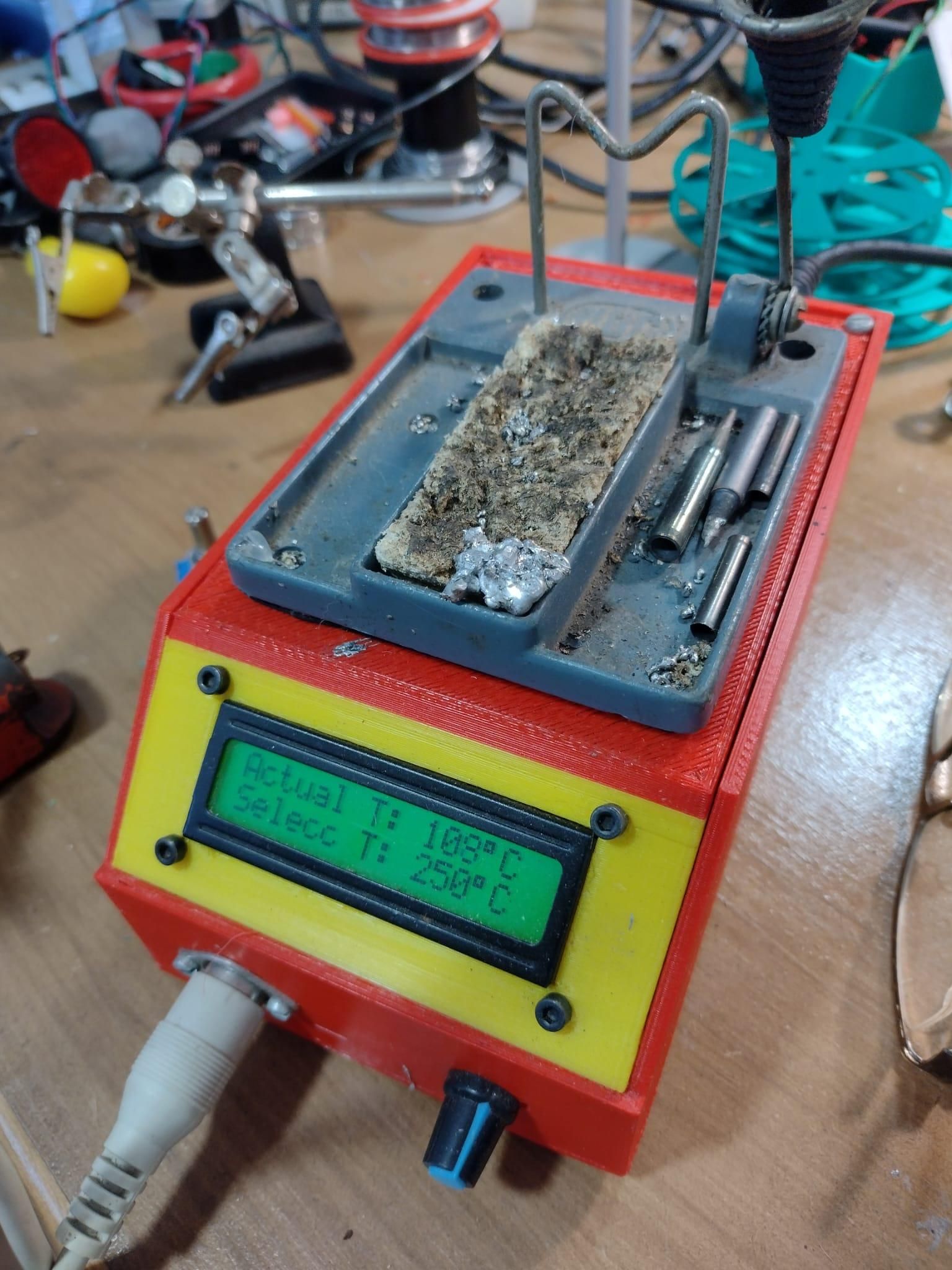 DIY Digital Soldering Station (Hakko 907) : 17 Steps (with Pictures ...