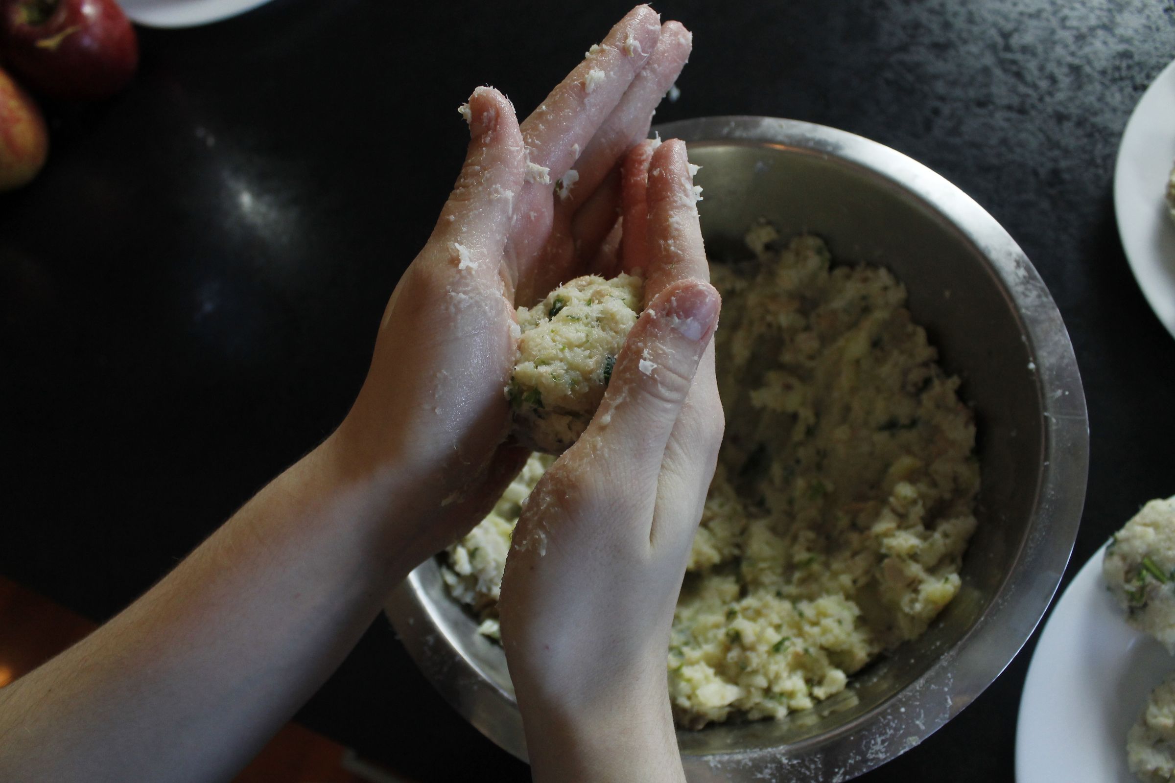 Making Fish Cakes - Salmon and New Zealand Hoki : 7 Steps (with ...
