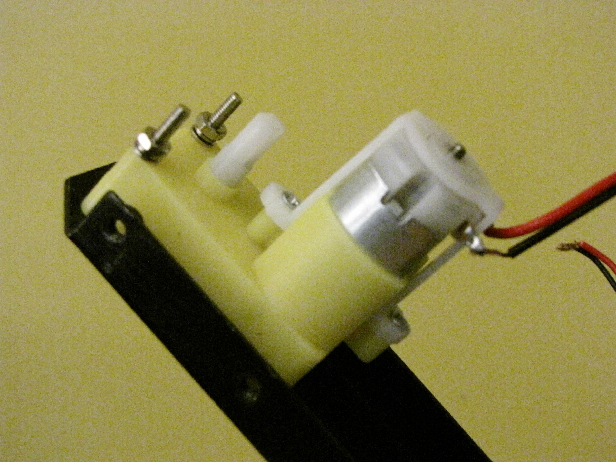 Robot Driven by PS3 Controller Through Arduino and Wifi Shield : 16 ...