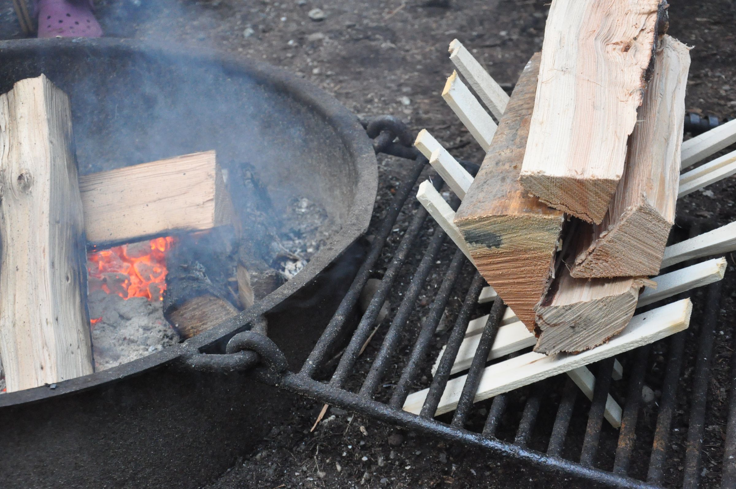 How to Car-Camp in the Rain: 11 Lifehacks : 11 Steps (with Pictures ...