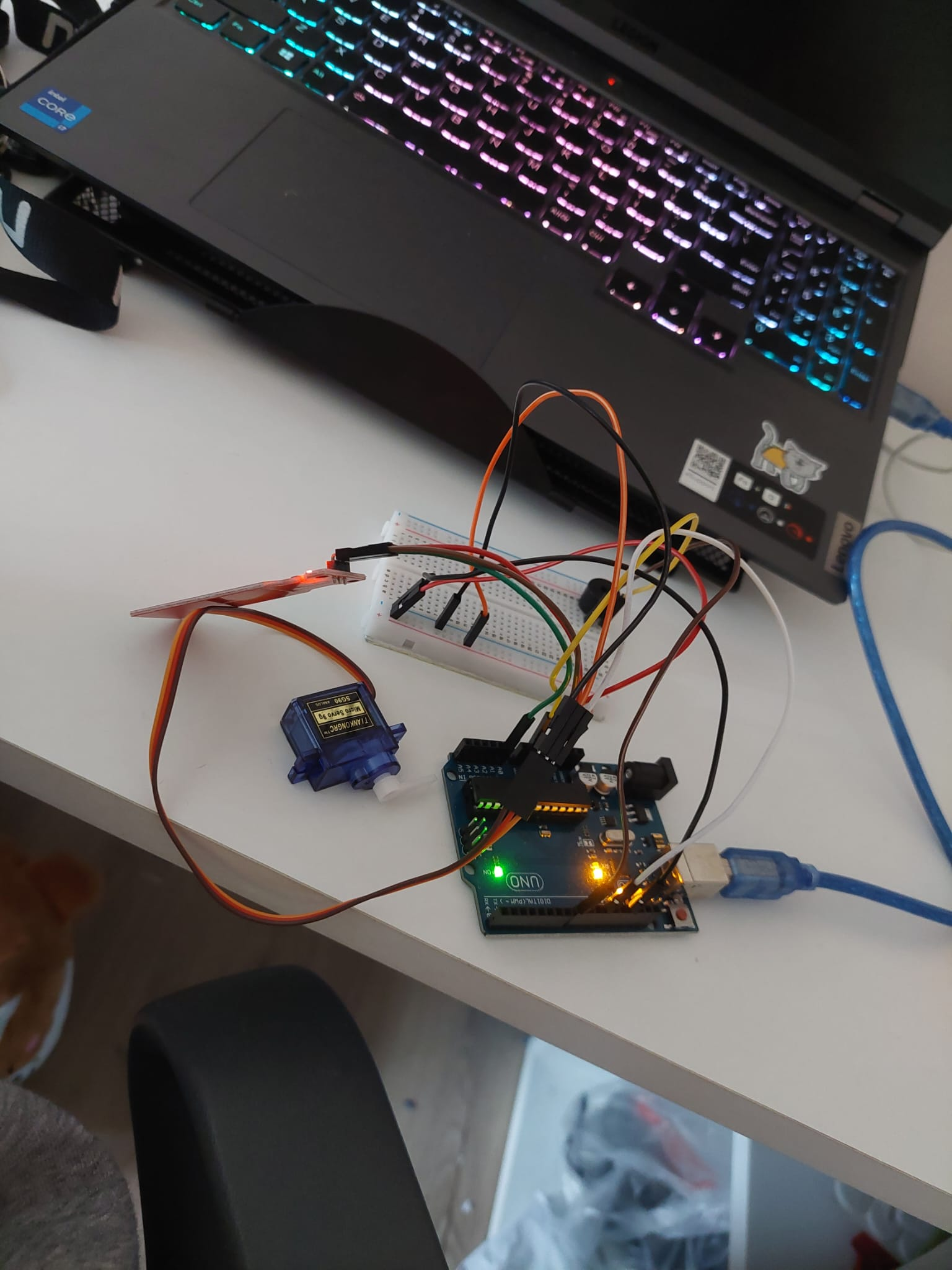 A Comforting Blueberry With Arduino [BlueBuddy] : 7 Steps - Instructables