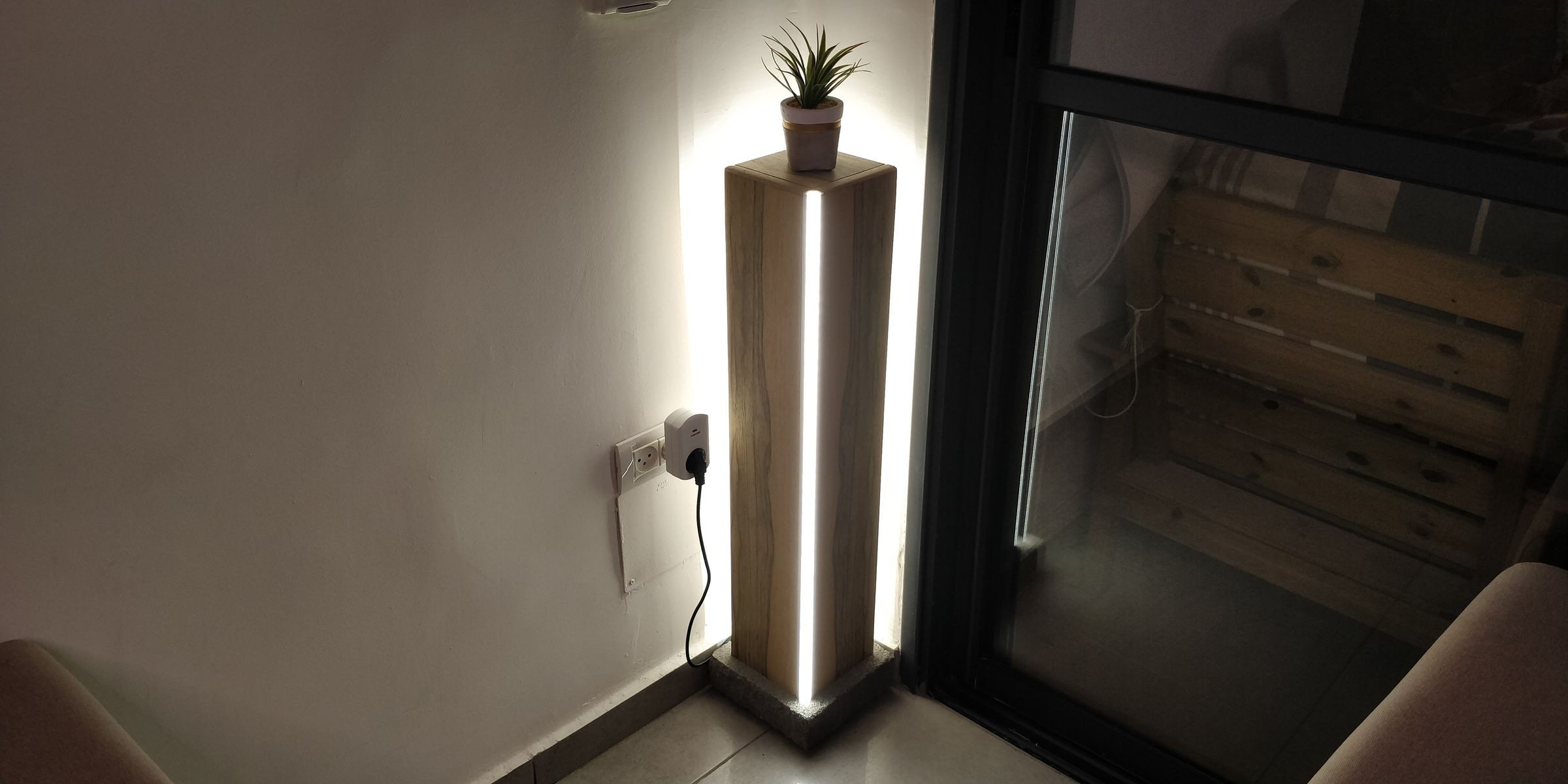 Smart Floor Corner Wooden LED Lamp DIY : 32 Steps (with Pictures ...