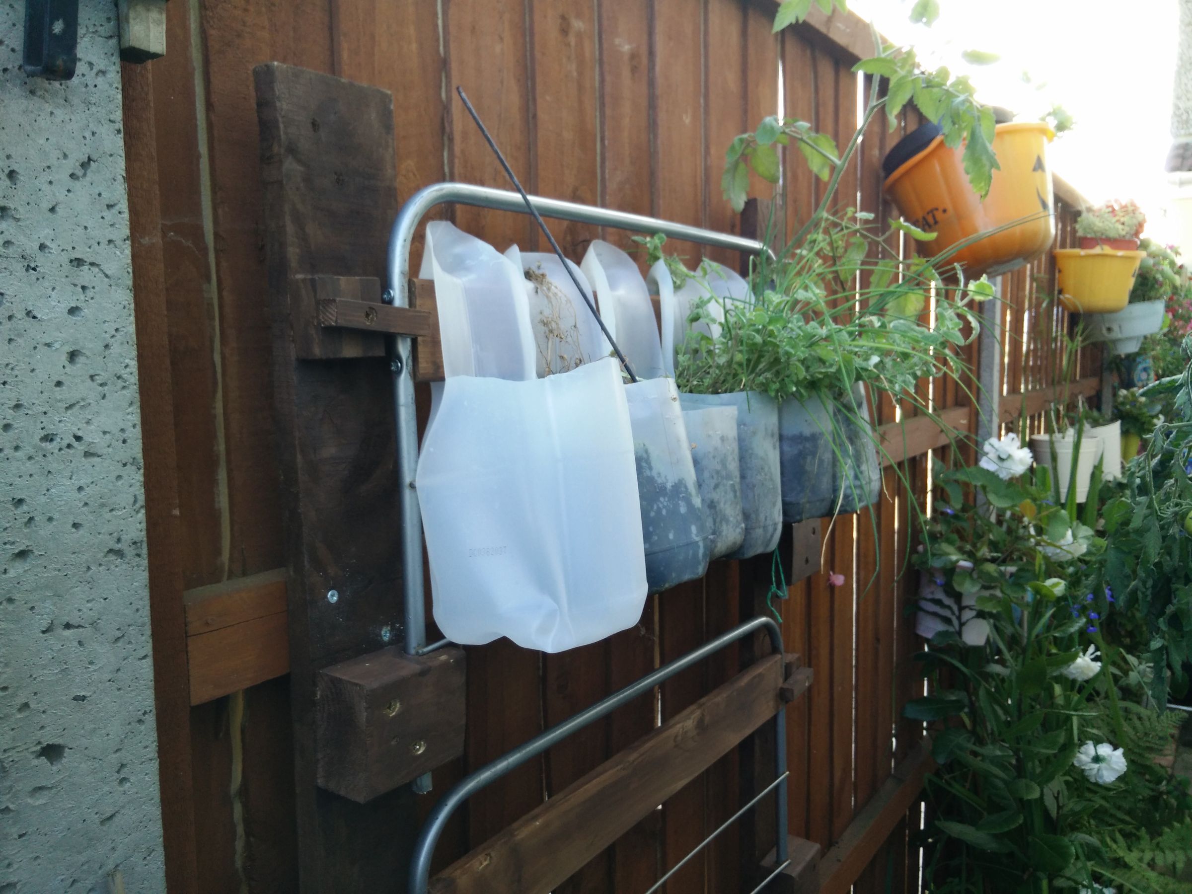 Modular Wall-Mounted Container Garden : 7 Steps (with Pictures ...