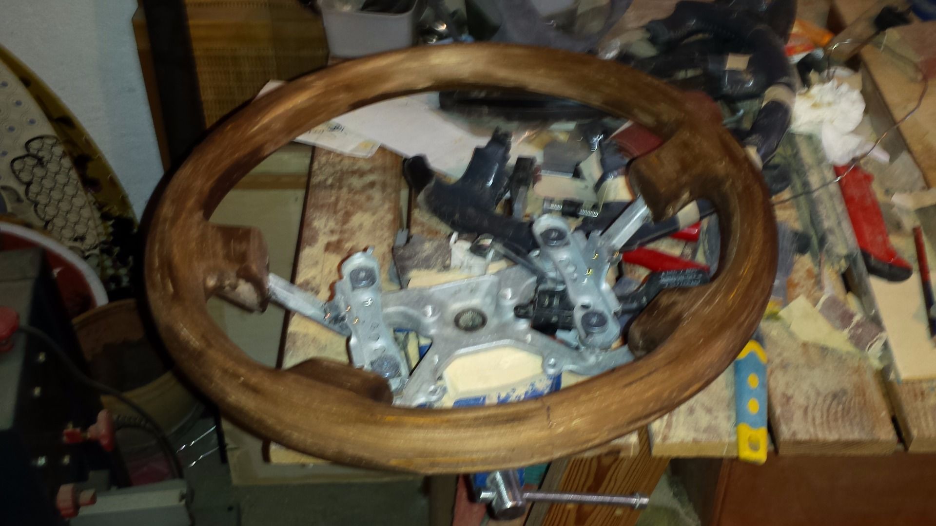Rebuild a Steering Wheel With Wood : 15 Steps (with Pictures ...