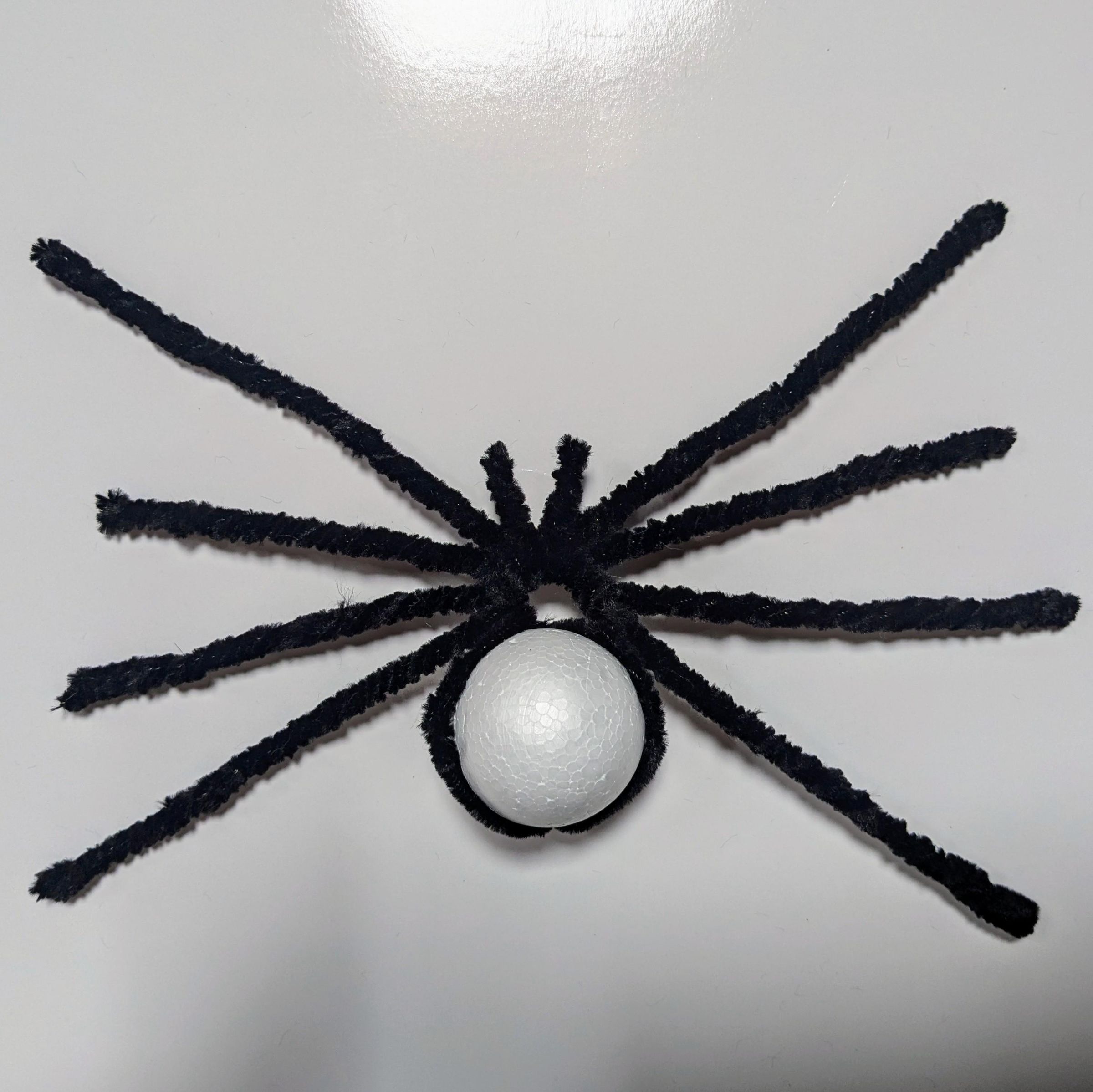 DIY Spooky Pipe-cleaner Spiders : 21 Steps (with Pictures) - Instructables