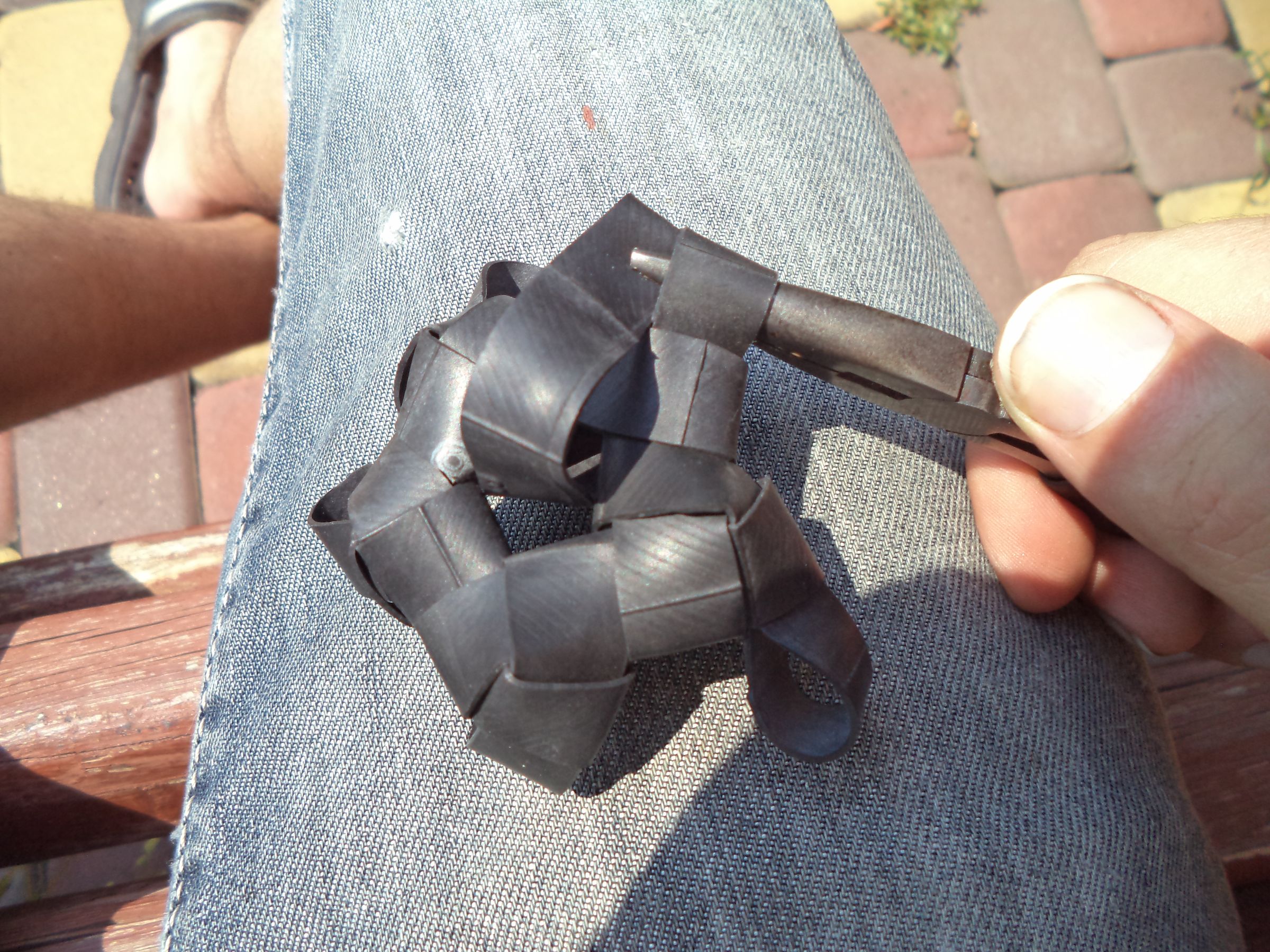 Dodeca Rubber Fidget Ball From Inner Tubes : 13 Steps (with Pictures) - Instructables