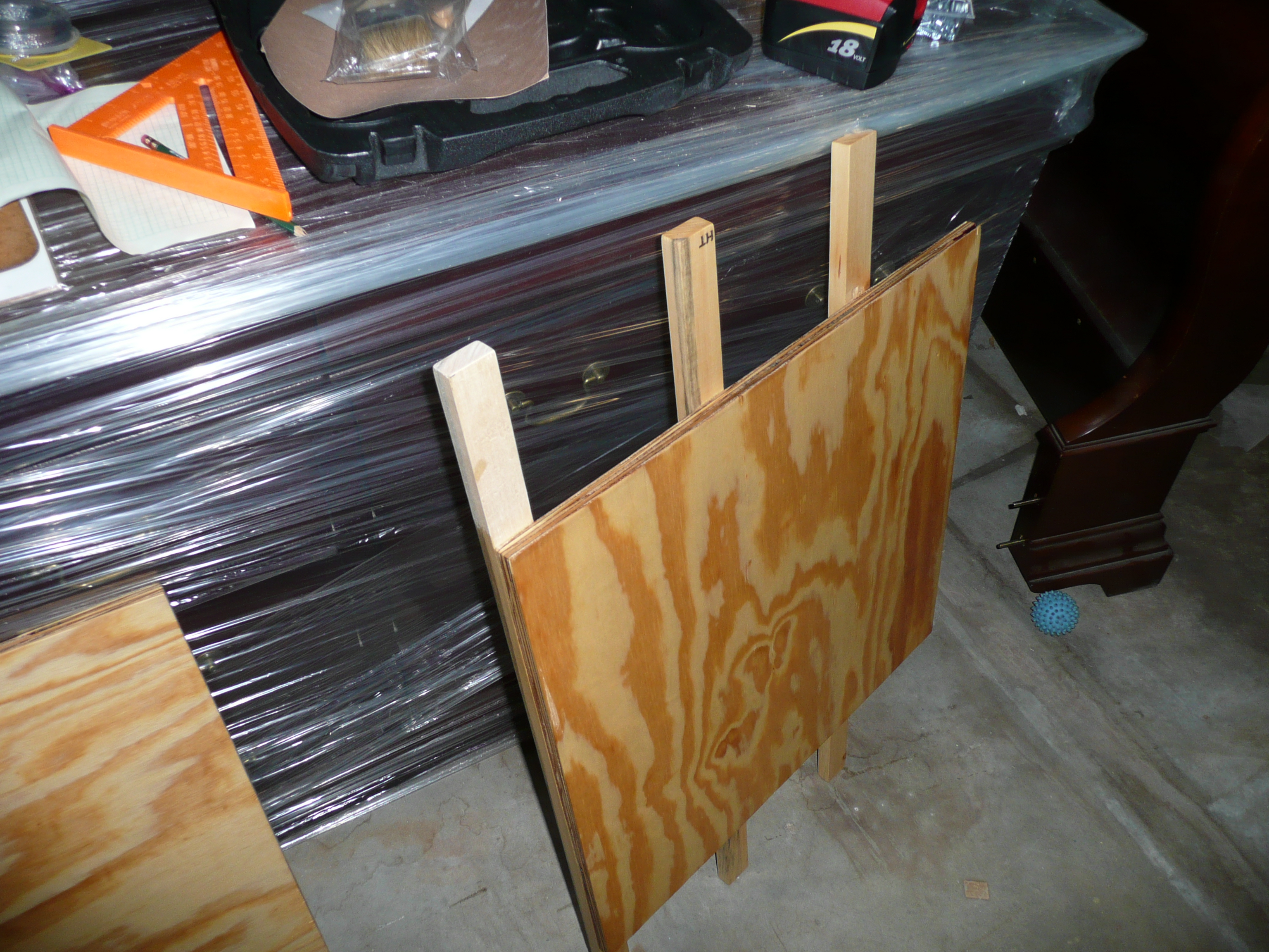 Collapsible Desk : 13 Steps - Instructables