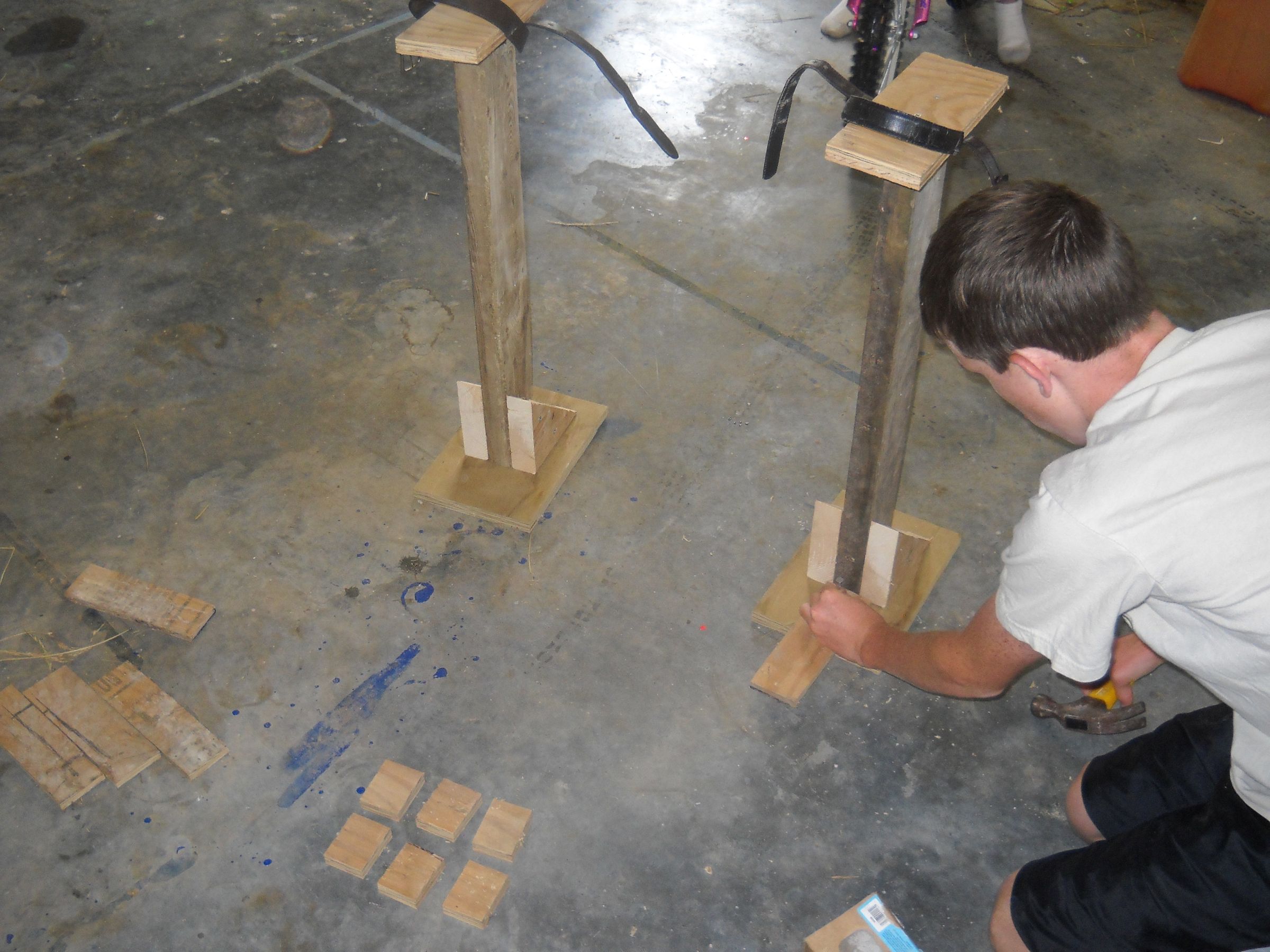 Super Stilts : 12 Steps (with Pictures) - Instructables