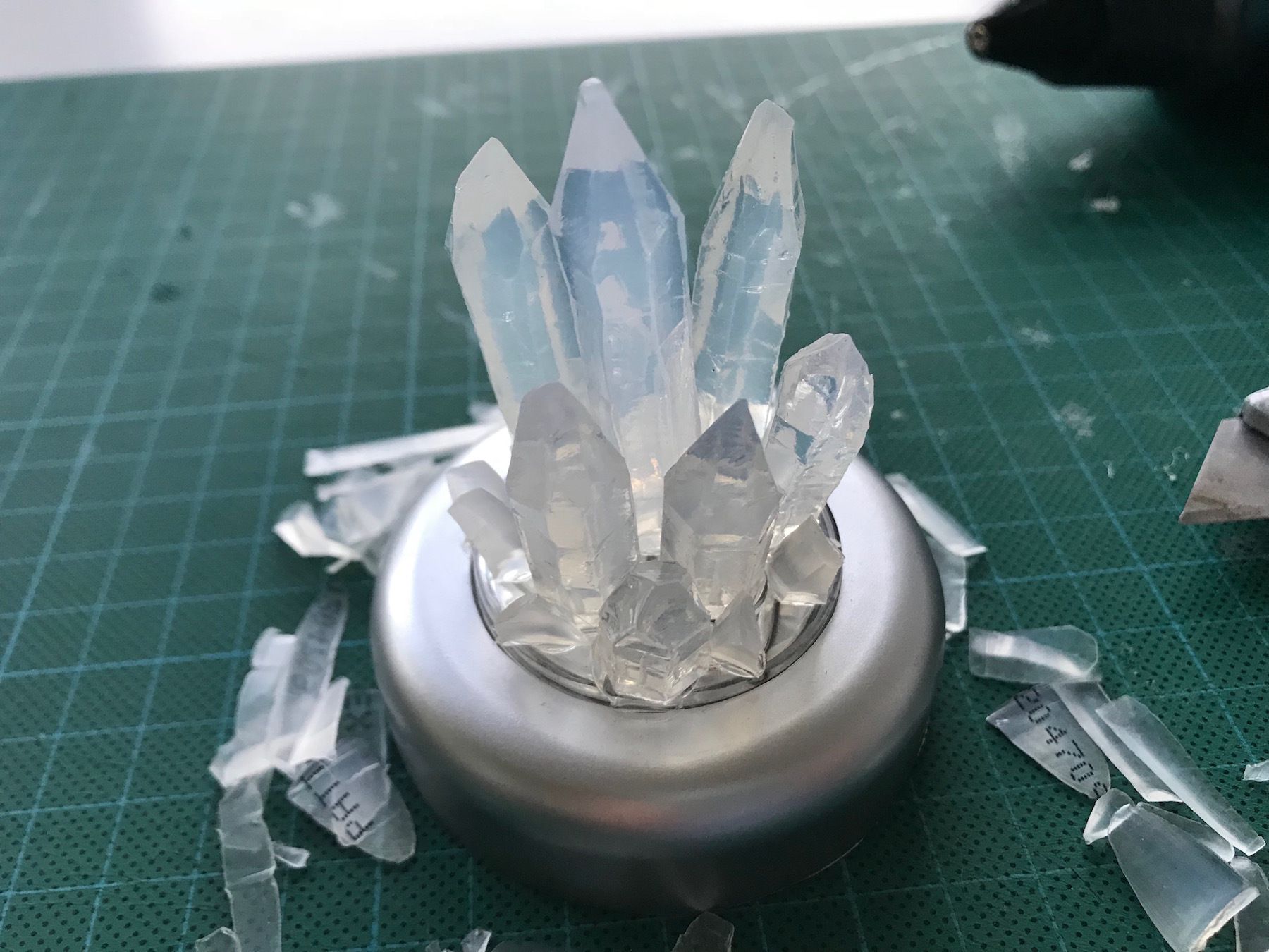 Simple HOT GLUE Crystal Sculpture With Light! :-) : 5 Steps (with ...