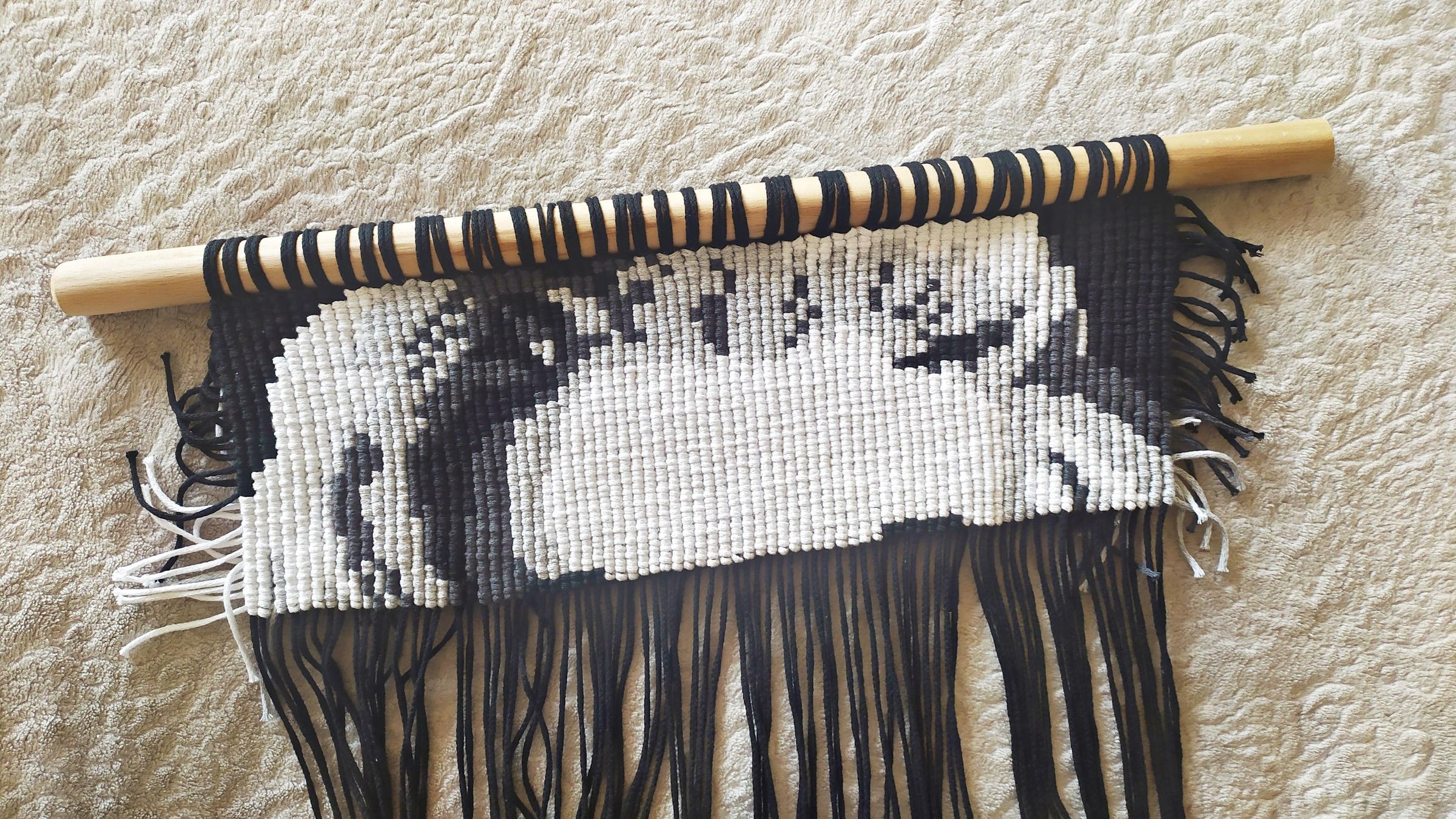 How to Make a Macrame Portrait Wall Hanging : 12 Steps (with Pictures) - Instructables