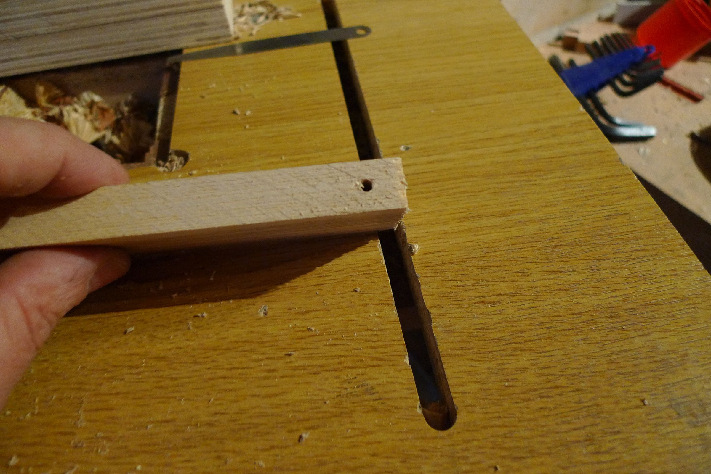 Finishing Walnut Box With Integral Hinge : 7 Steps (with Pictures ...