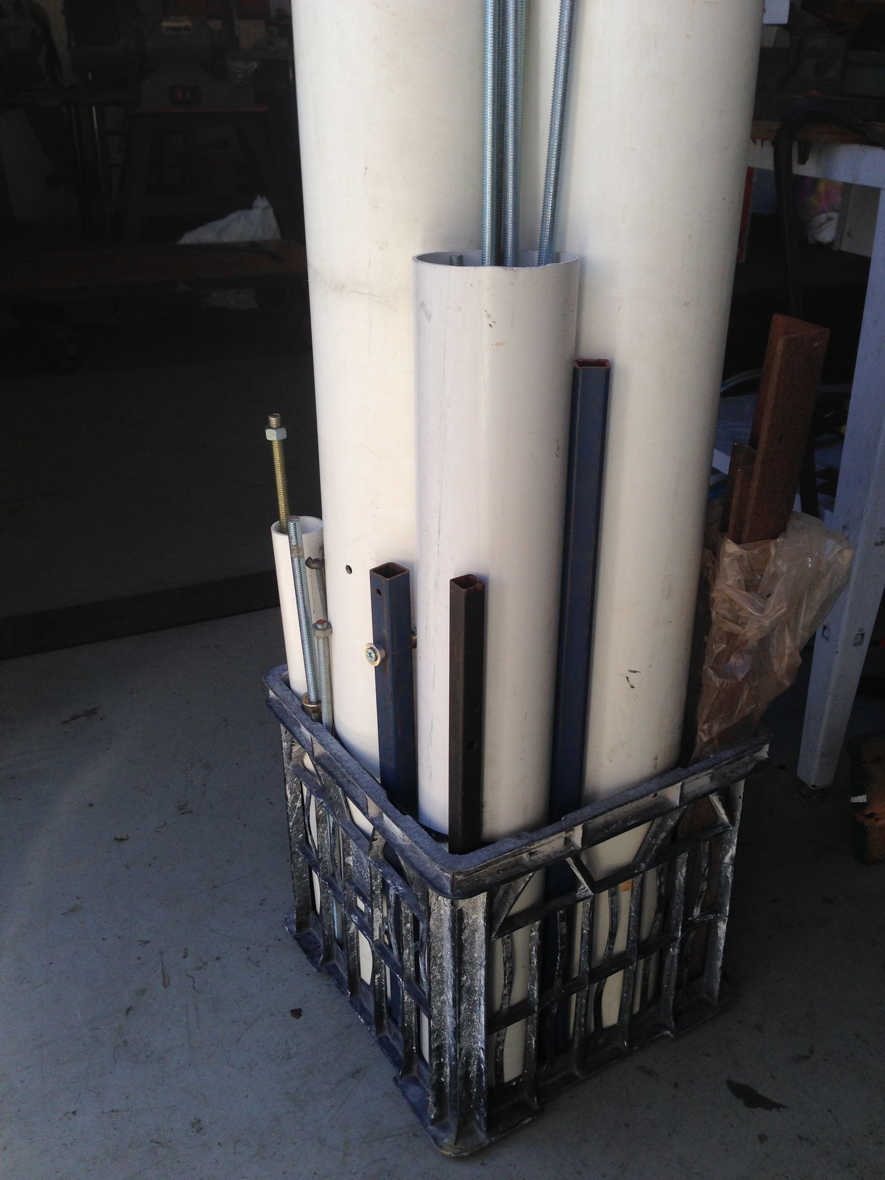 Small Vertical Storage Rack : 7 Steps - Instructables