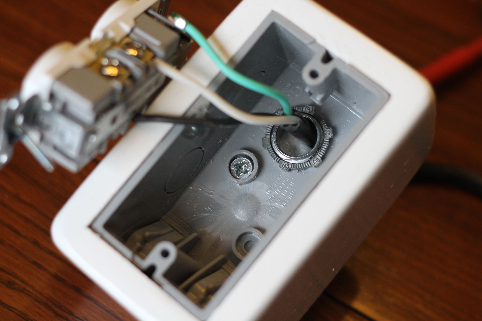 Desktop Power Outlet : 6 Steps (with Pictures) - Instructables