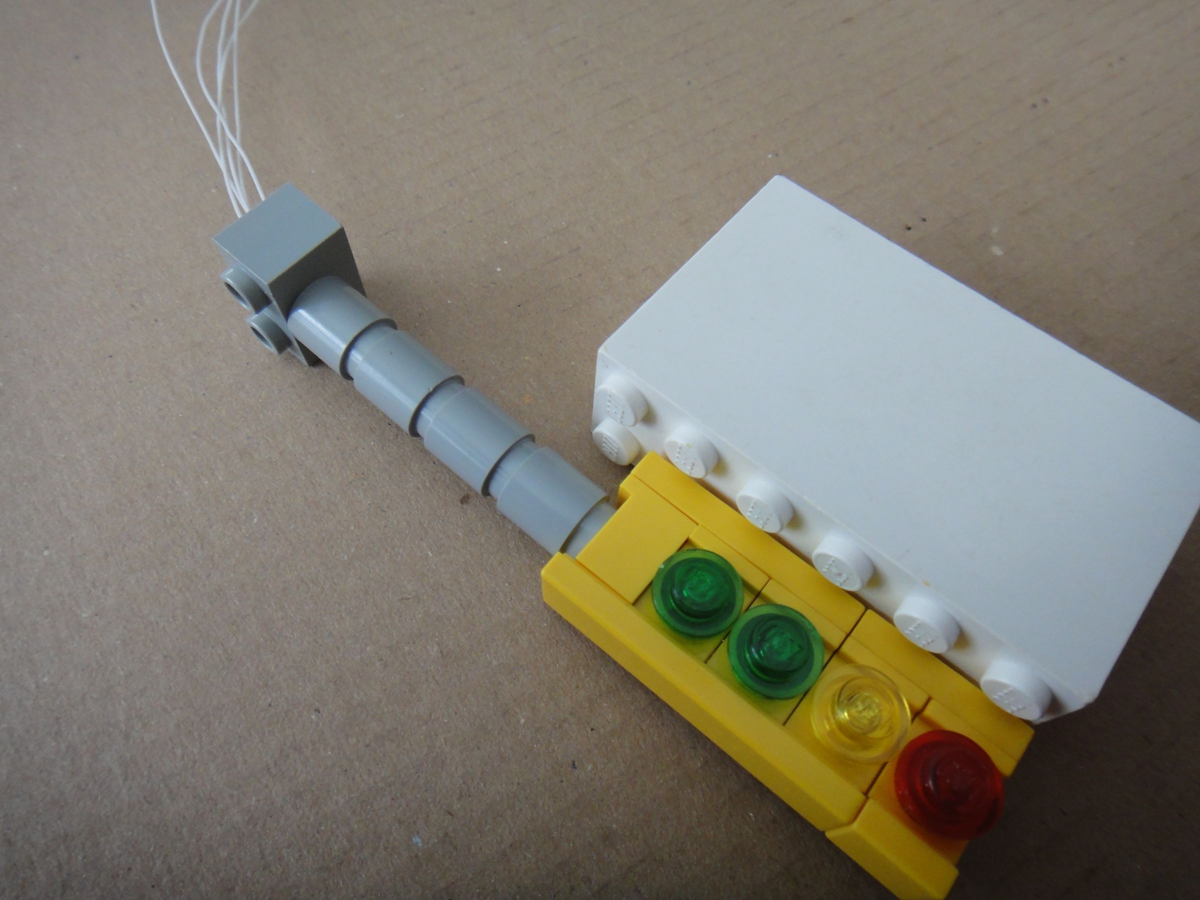 LEGO T-Intersection LED Traffic Light : 27 Steps (with Pictures ...