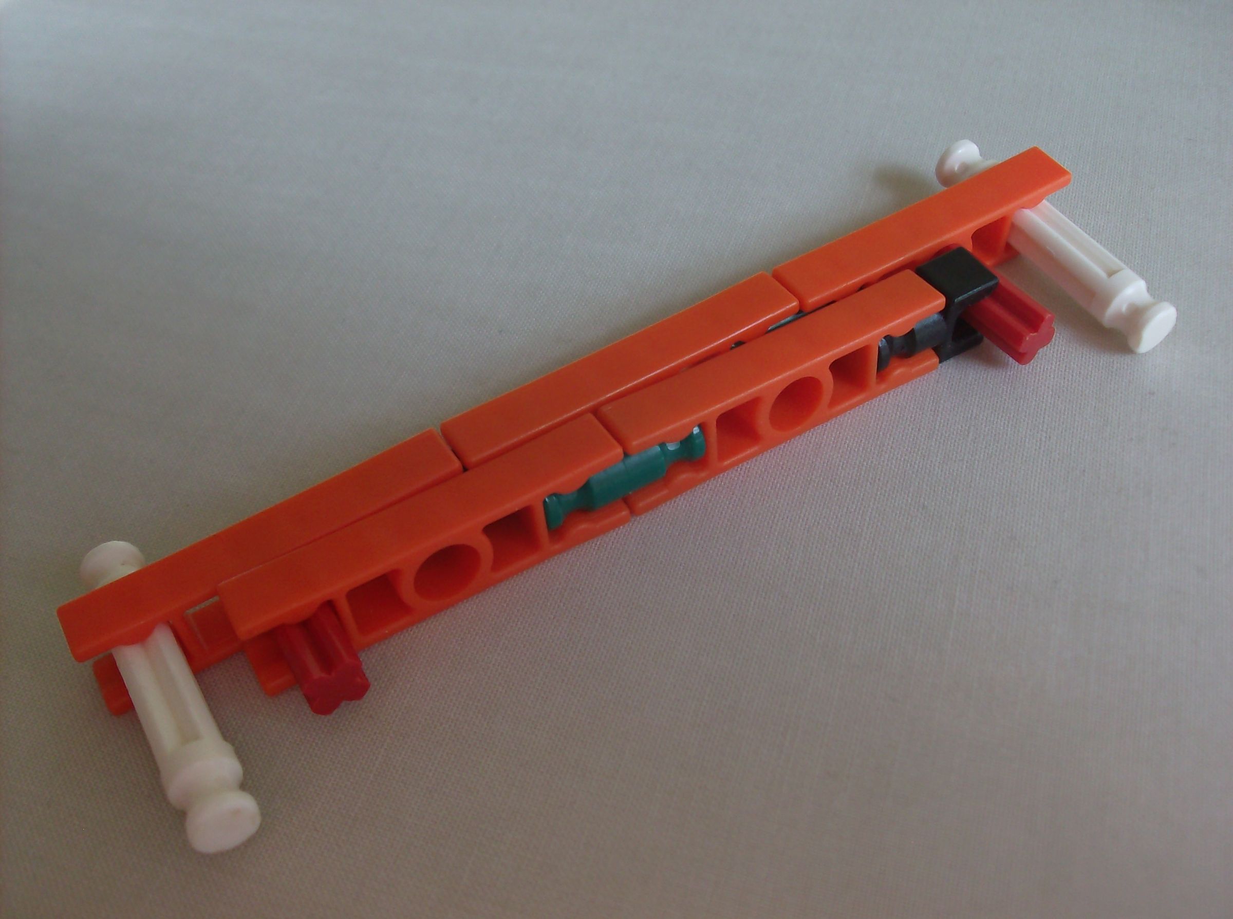 K'nex - MP5K Instructions : 7 Steps - Instructables