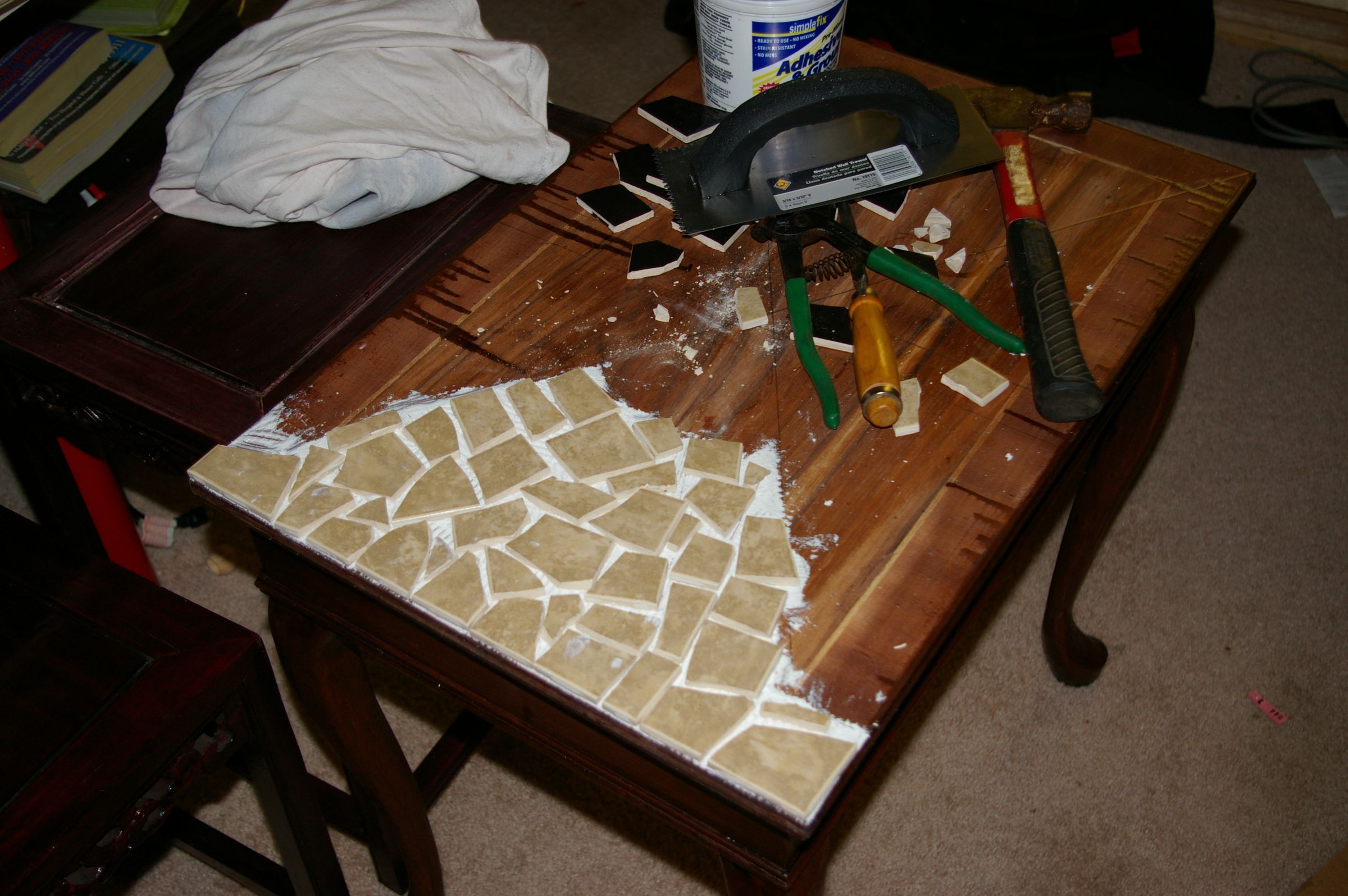 Broken Tile Table : 3 Steps - Instructables