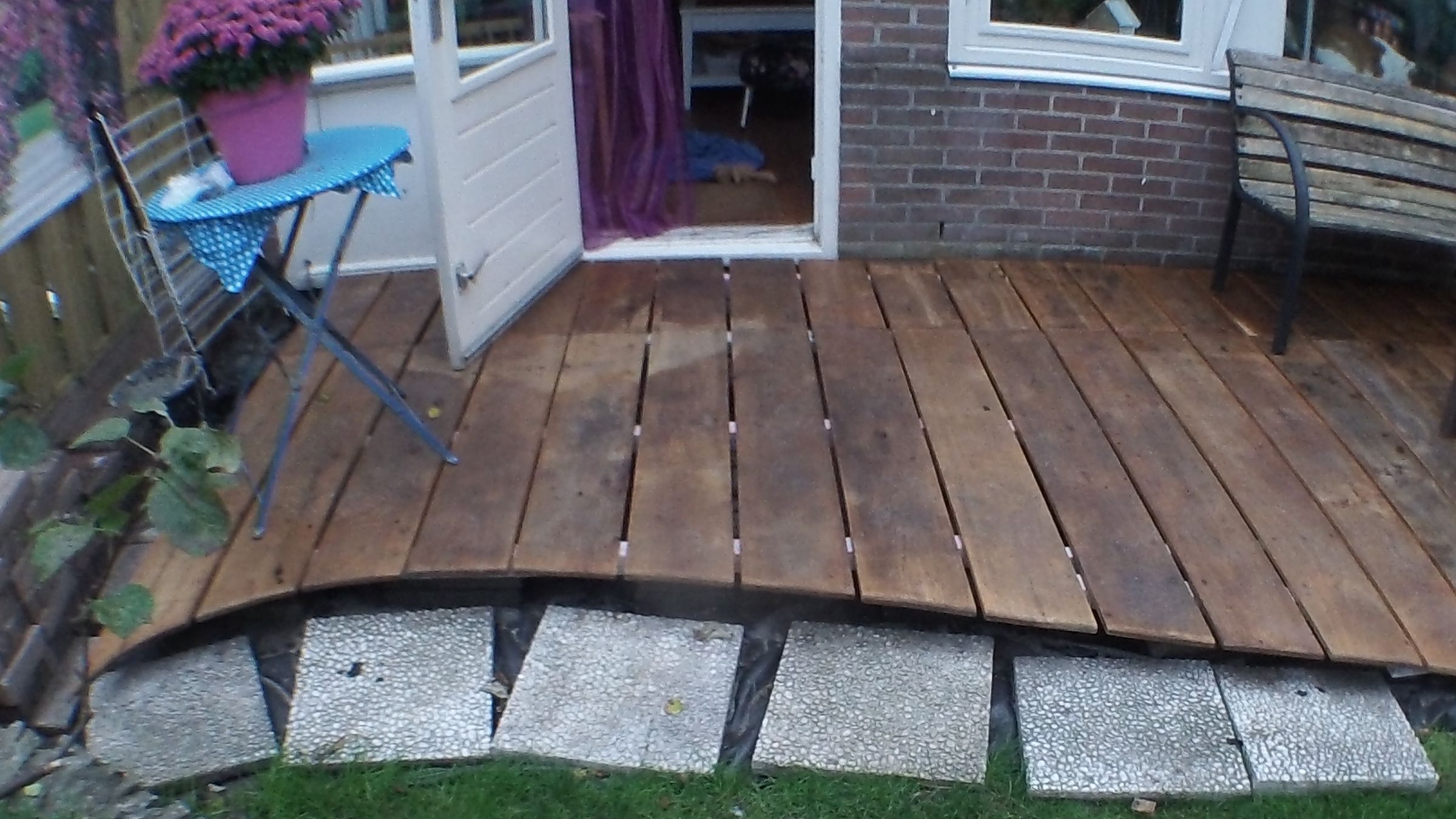 Improving My Backyard Platform - Instructables