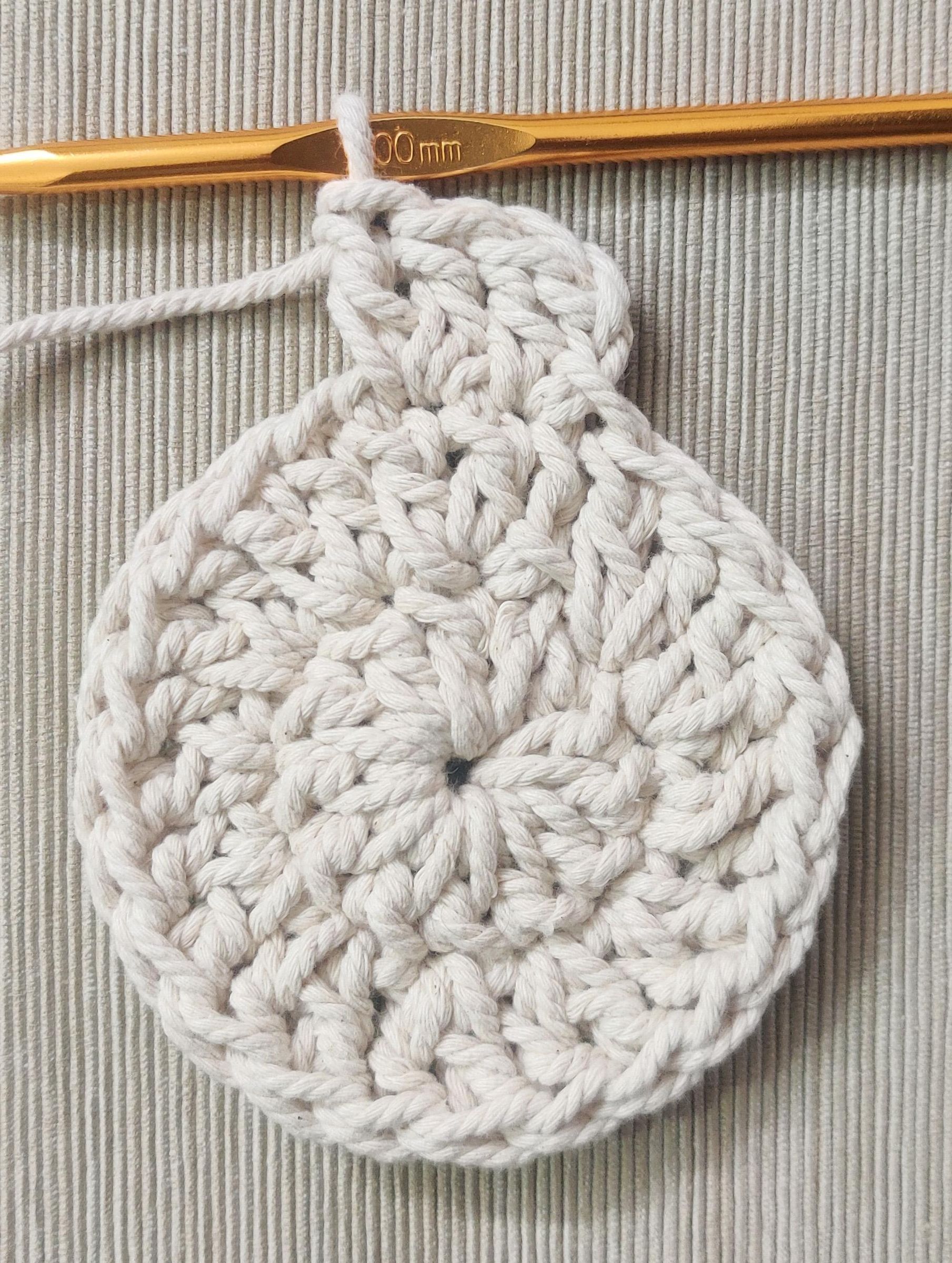 Textured Crochet Macrame Basket : 7 Steps (with Pictures) - Instructables