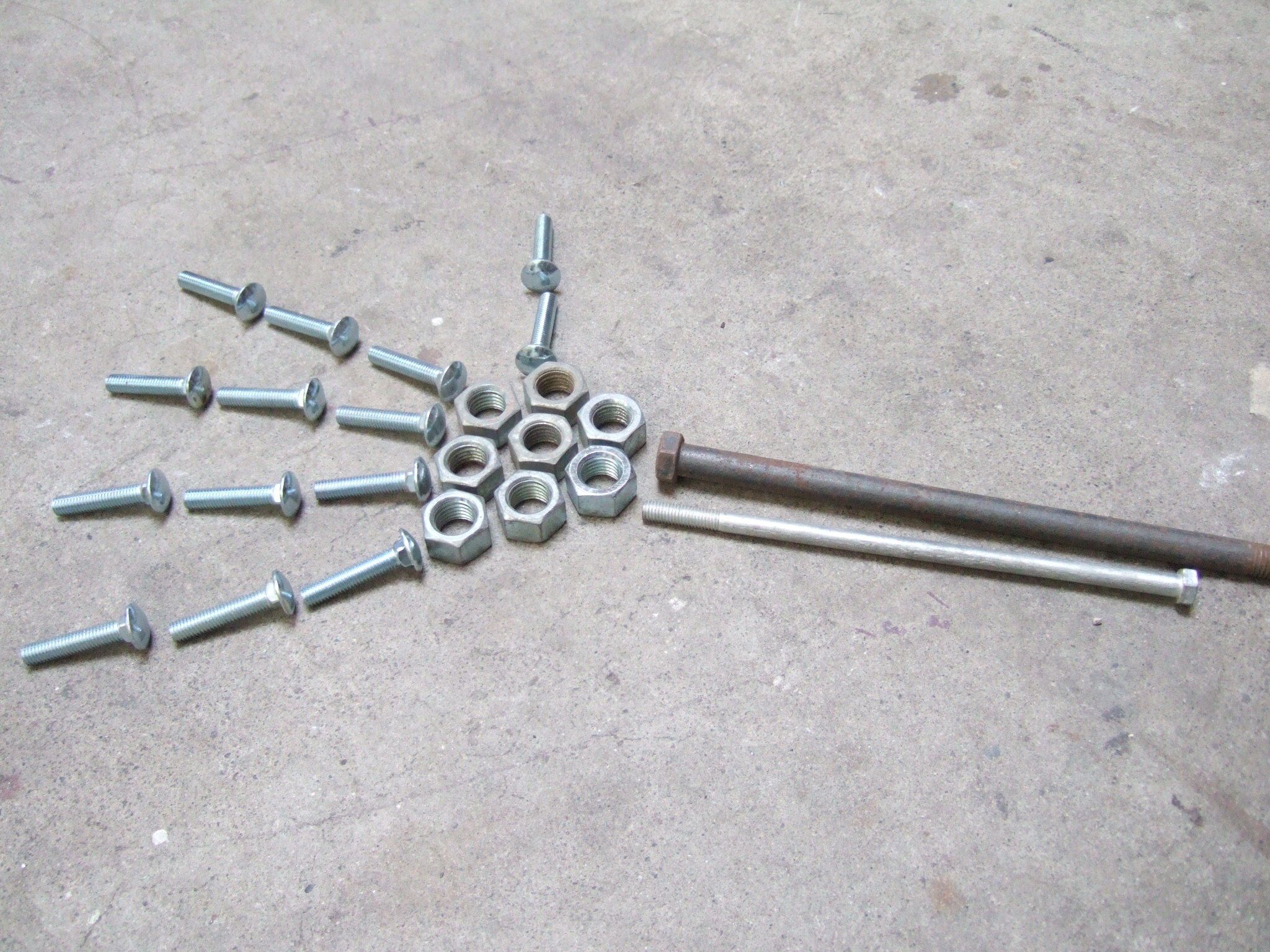 Giant Steel Skeleton Hand (and Coat Rack) : 7 Steps (with Pictures ...