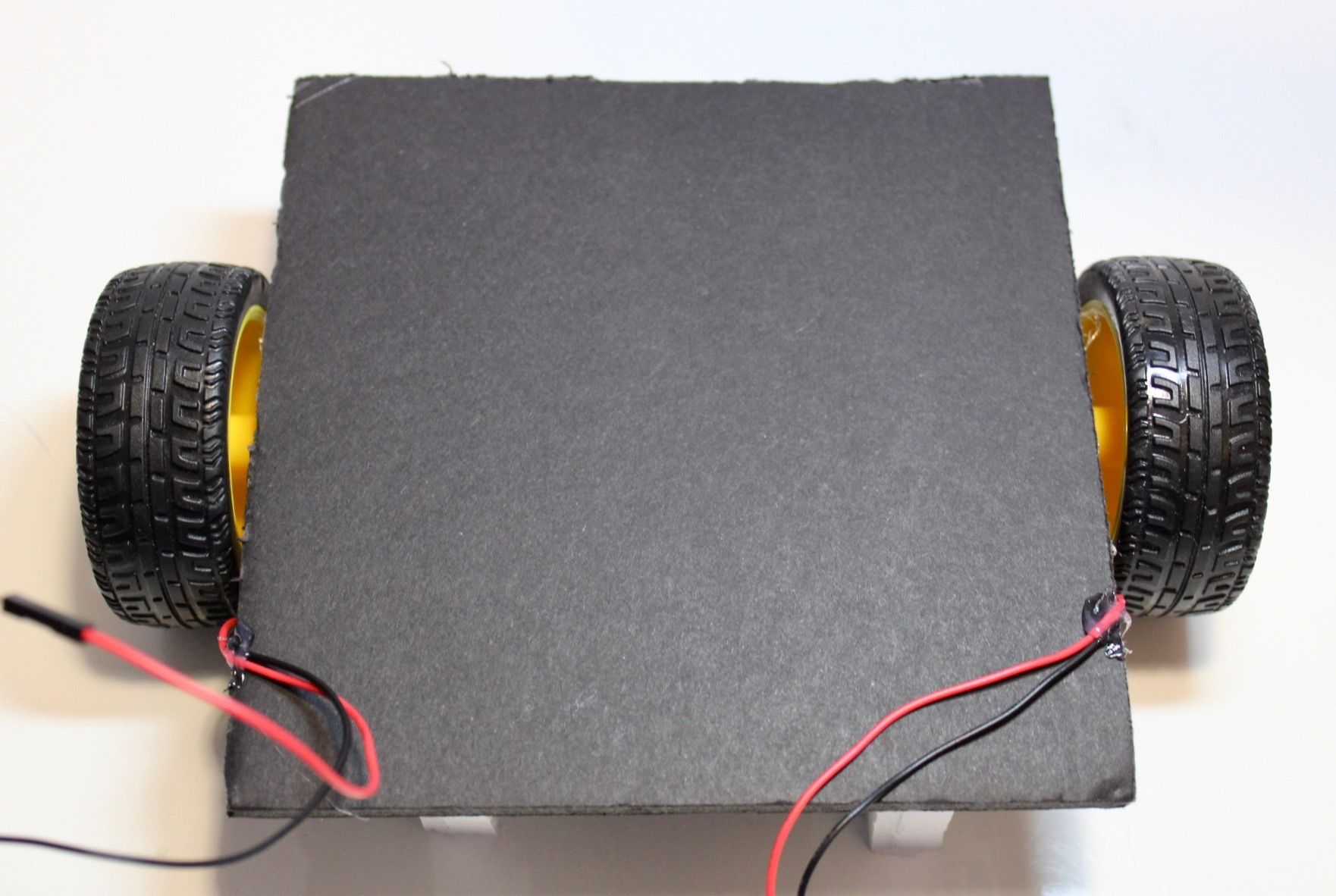 Sarah the Simplest Arduino Robot : 9 Steps (with Pictures) - Instructables