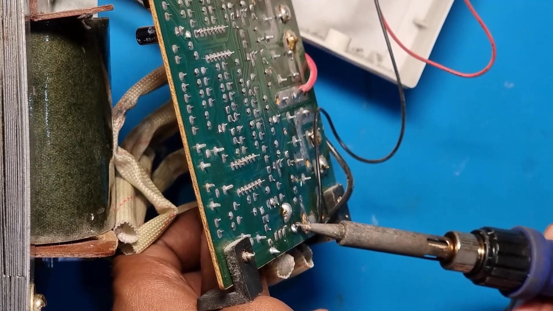 Fixing a Voltage Stabilizer(plus Repairing Tips). : 9 Steps (with ...