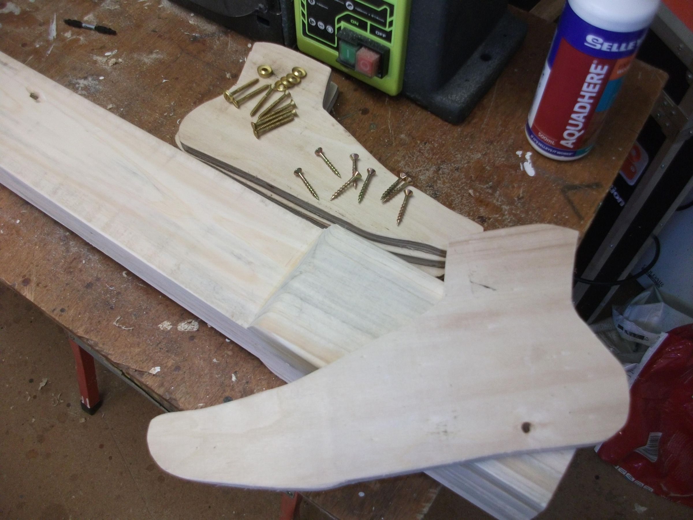 From Pallet to Valet - Furniture for Free (almost) : 7 Steps (with ...