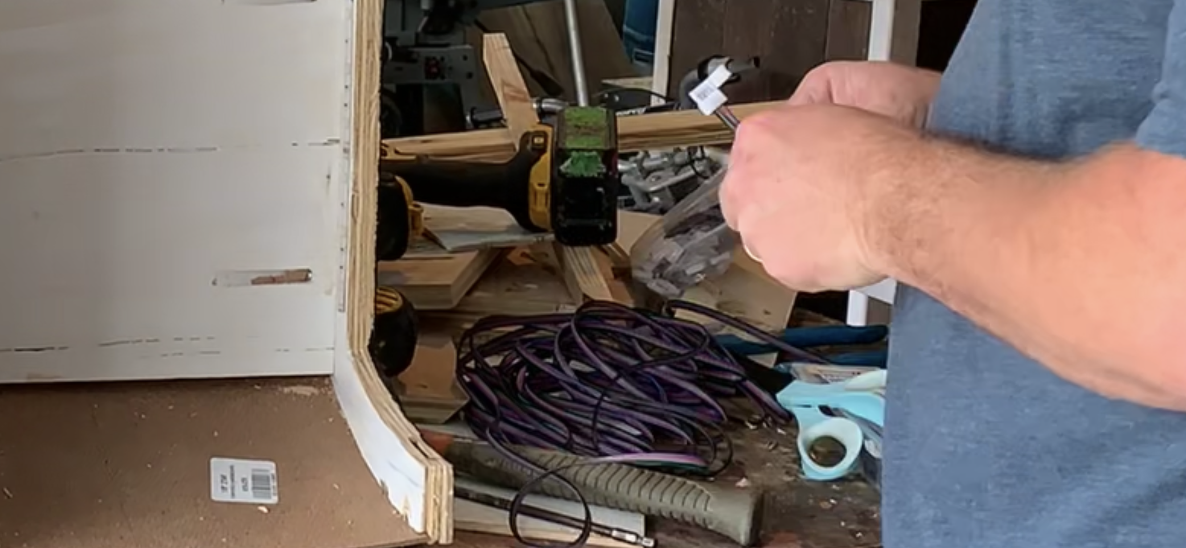 Custom Led Lighted Desk : 20 Steps (with Pictures) - Instructables