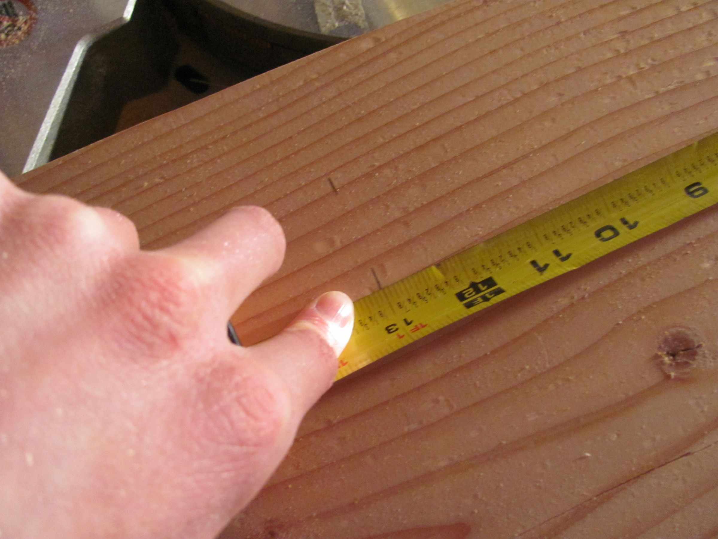 2x12 End Table With HDPE Knob : 12 Steps (with Pictures) - Instructables