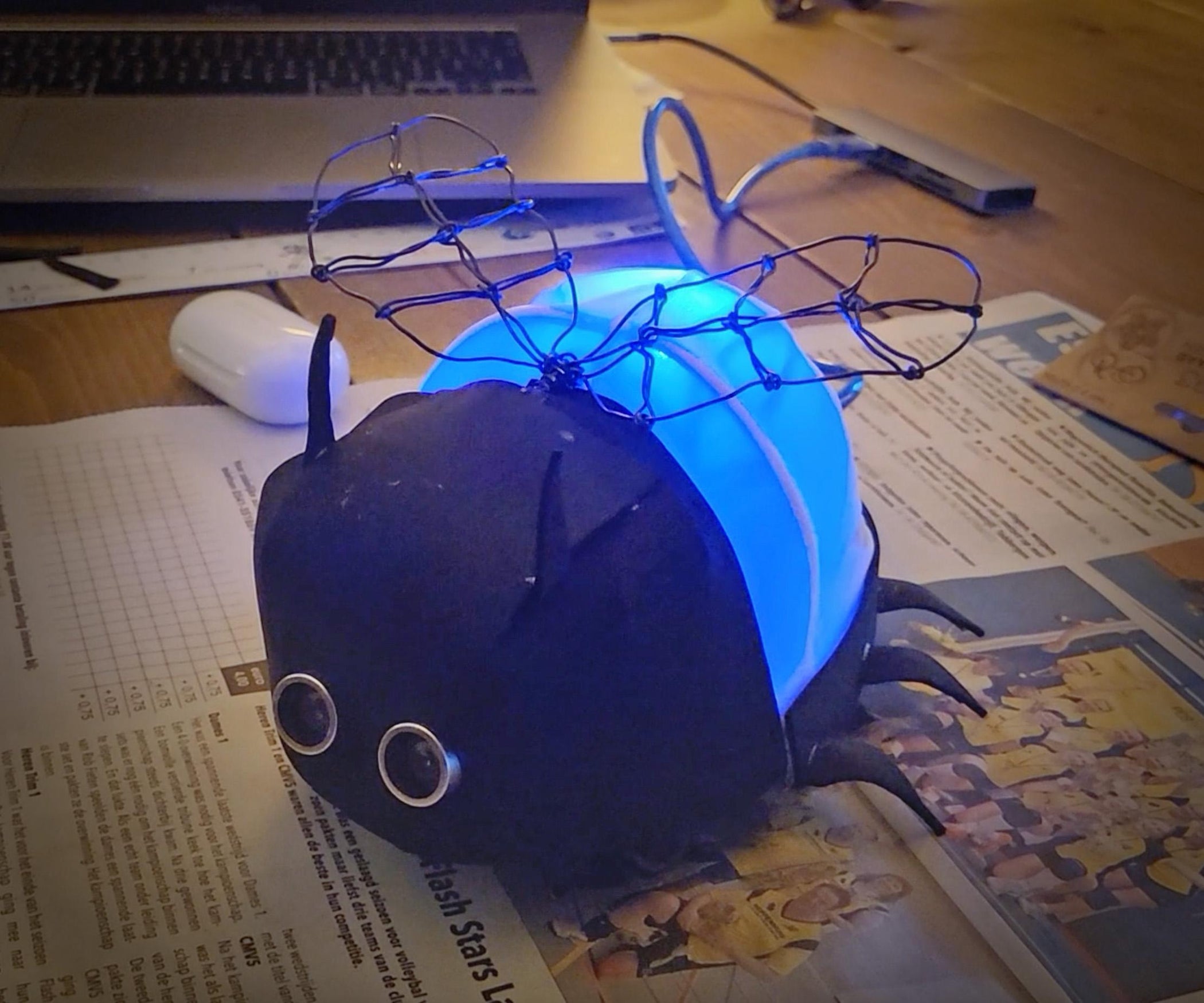Making a "angry" Fire Fly With Arduino : 10 Steps - Instructables