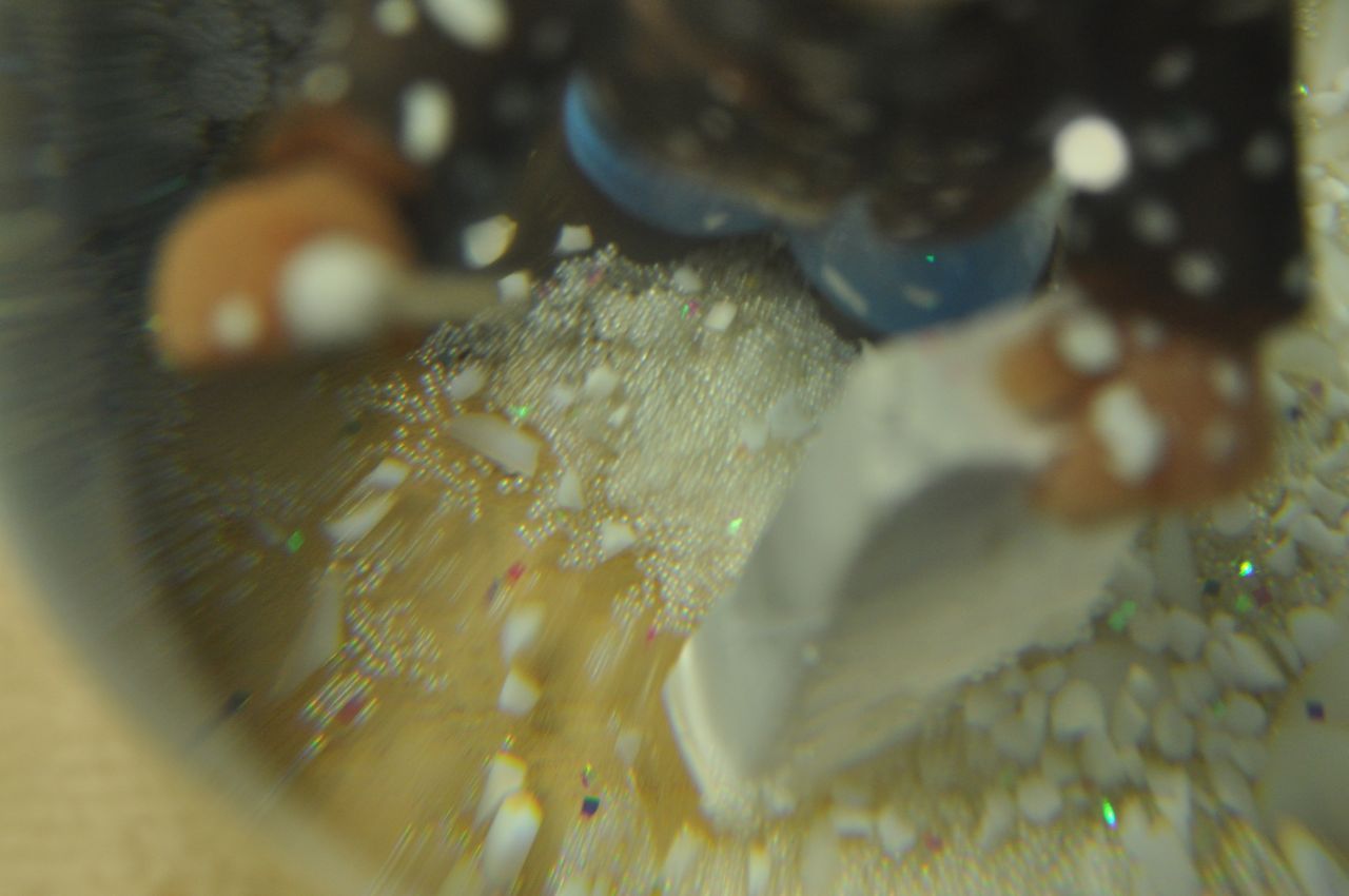 Custom Singing Snow Globe : 9 Steps (with Pictures) - Instructables