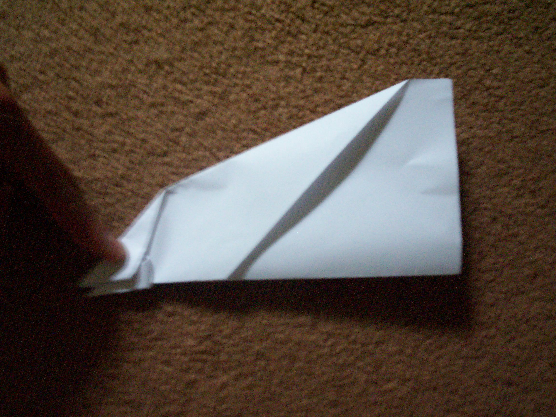 Flying Fish Paper Airplane : 16 Steps - Instructables